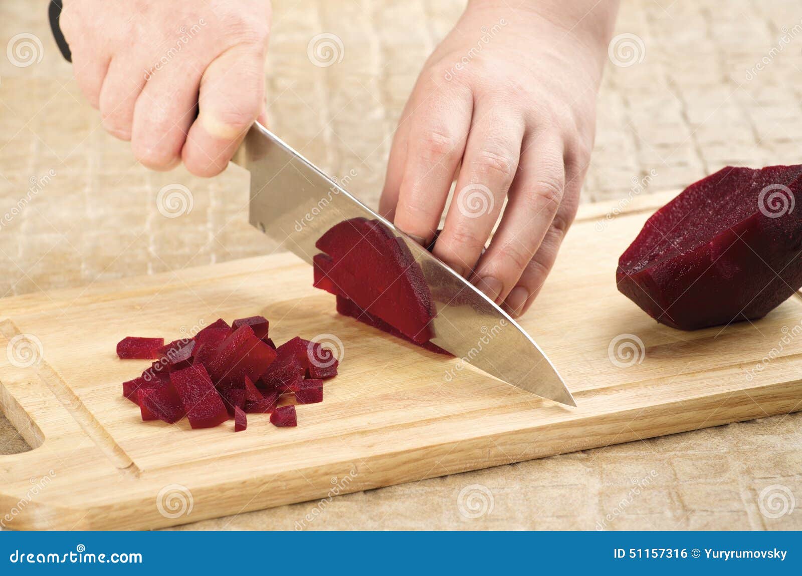 Cutting the boiled beets stock photo. Image of cutting - 51157316