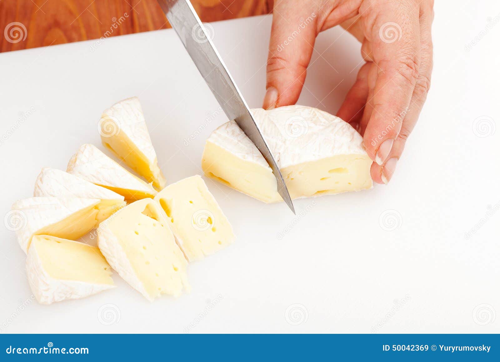 Cutting brie cheese stock image. Image of snack, appetizer - 50042369