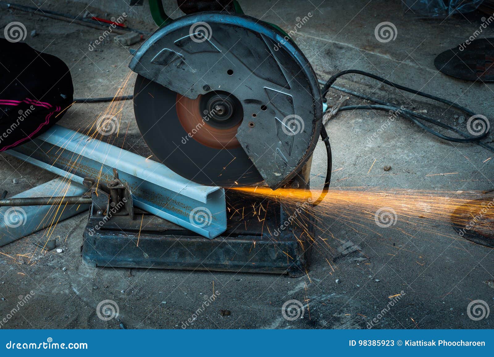 Cutting steel with machine stock image. Image of frame - 98385923