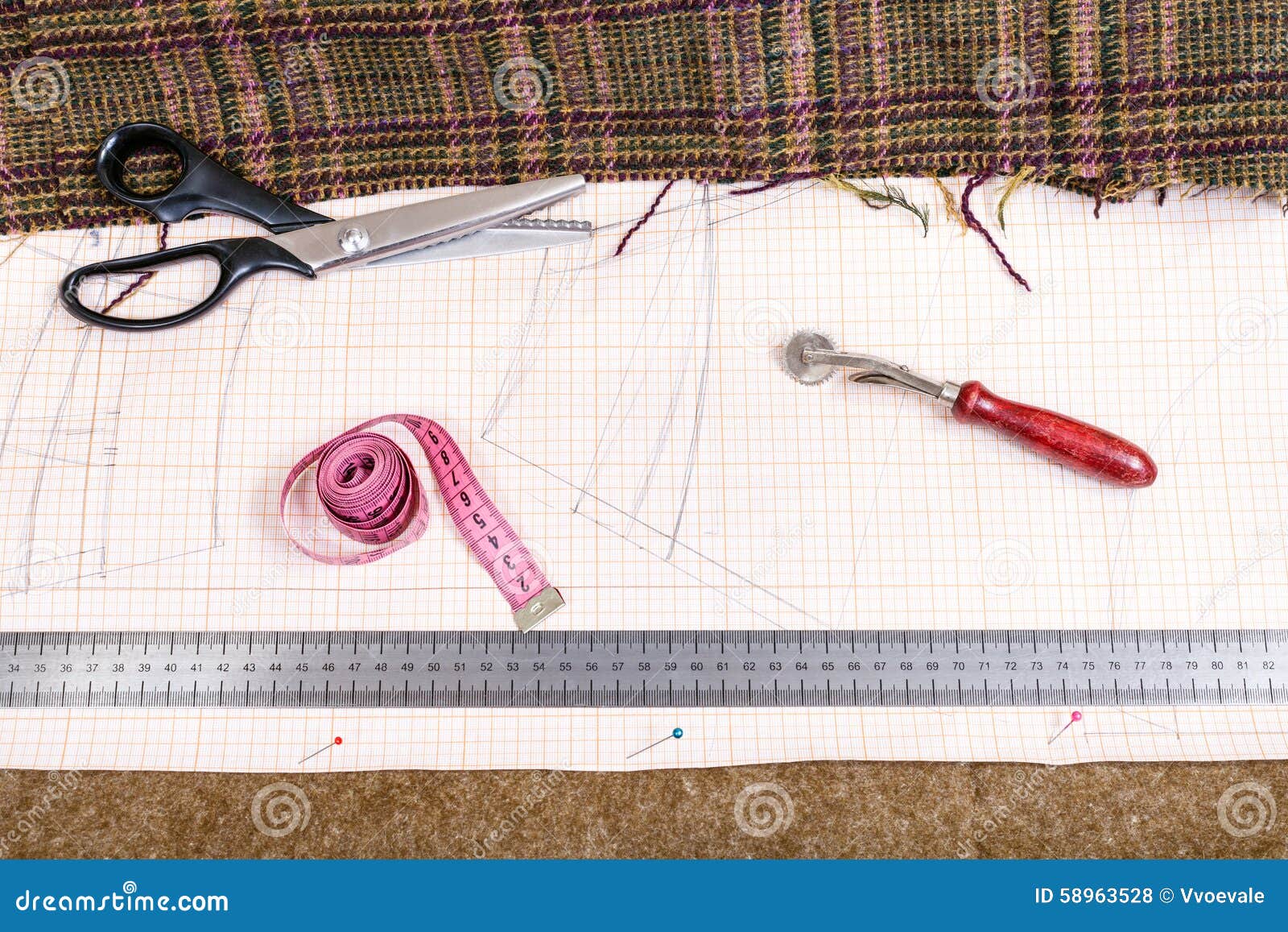 Cutting Table with Cloth, Pattern, Tailoring Tools Stock Photo - Image ...
