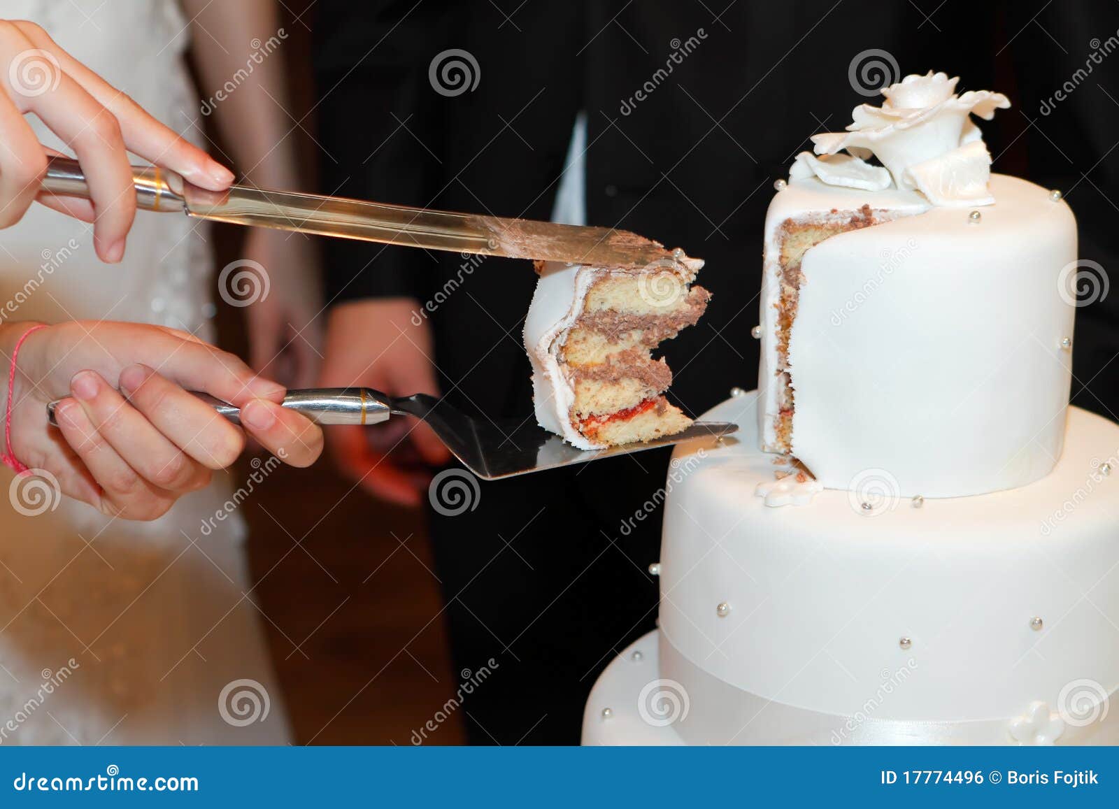 Cutting the Wedding Cake stock photo. Image of food, hitched - 17774496