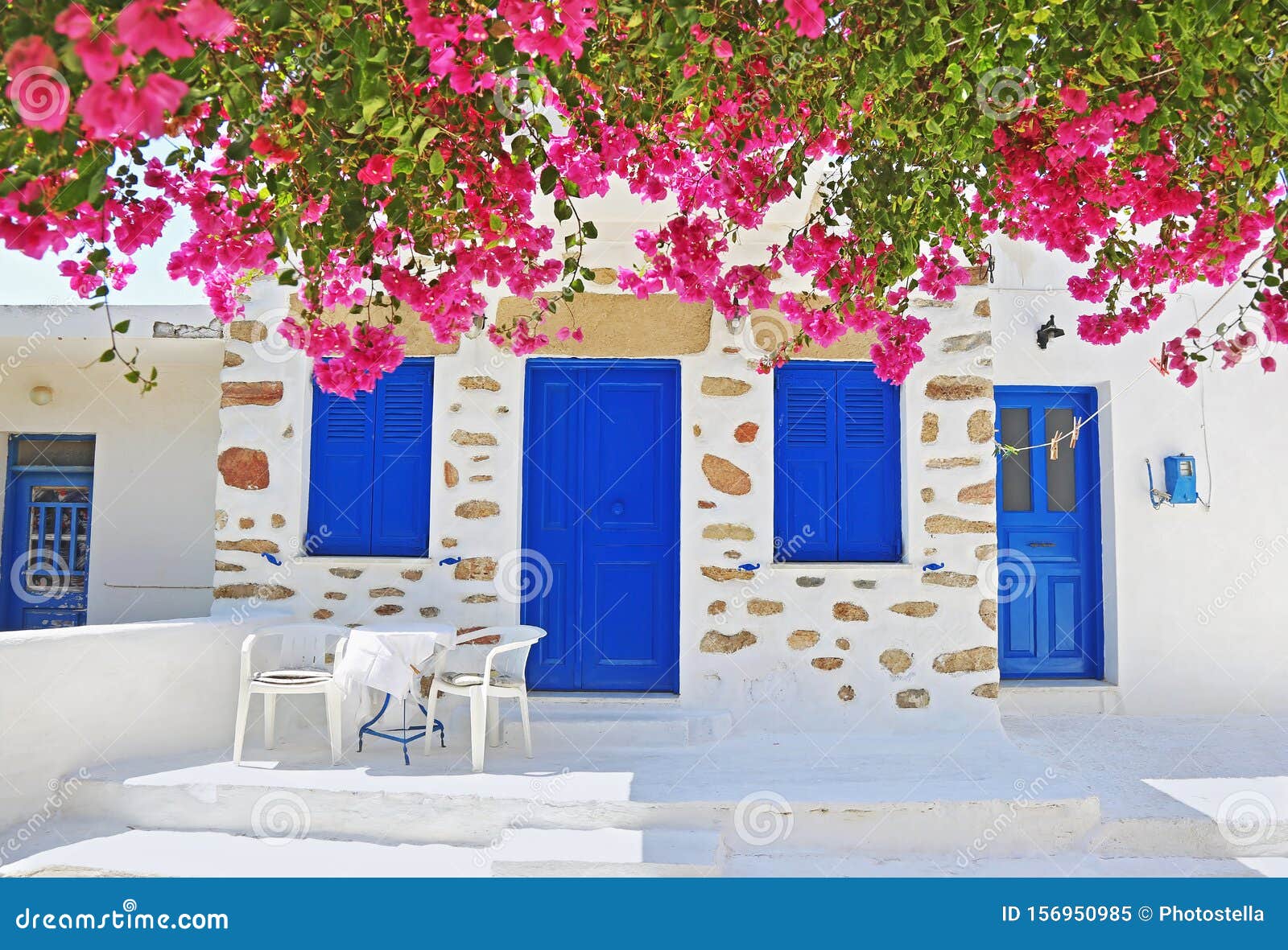 Cyclades Greece Ano Koufonisi岛的传统庭院 库存图片 - 图片 包括有 开花, 欧洲: 156950985 Cyclades Greece Ano Koufonisi岛的传统庭院 库存图片 - 图片 包括有 开花, 欧洲: 156950985