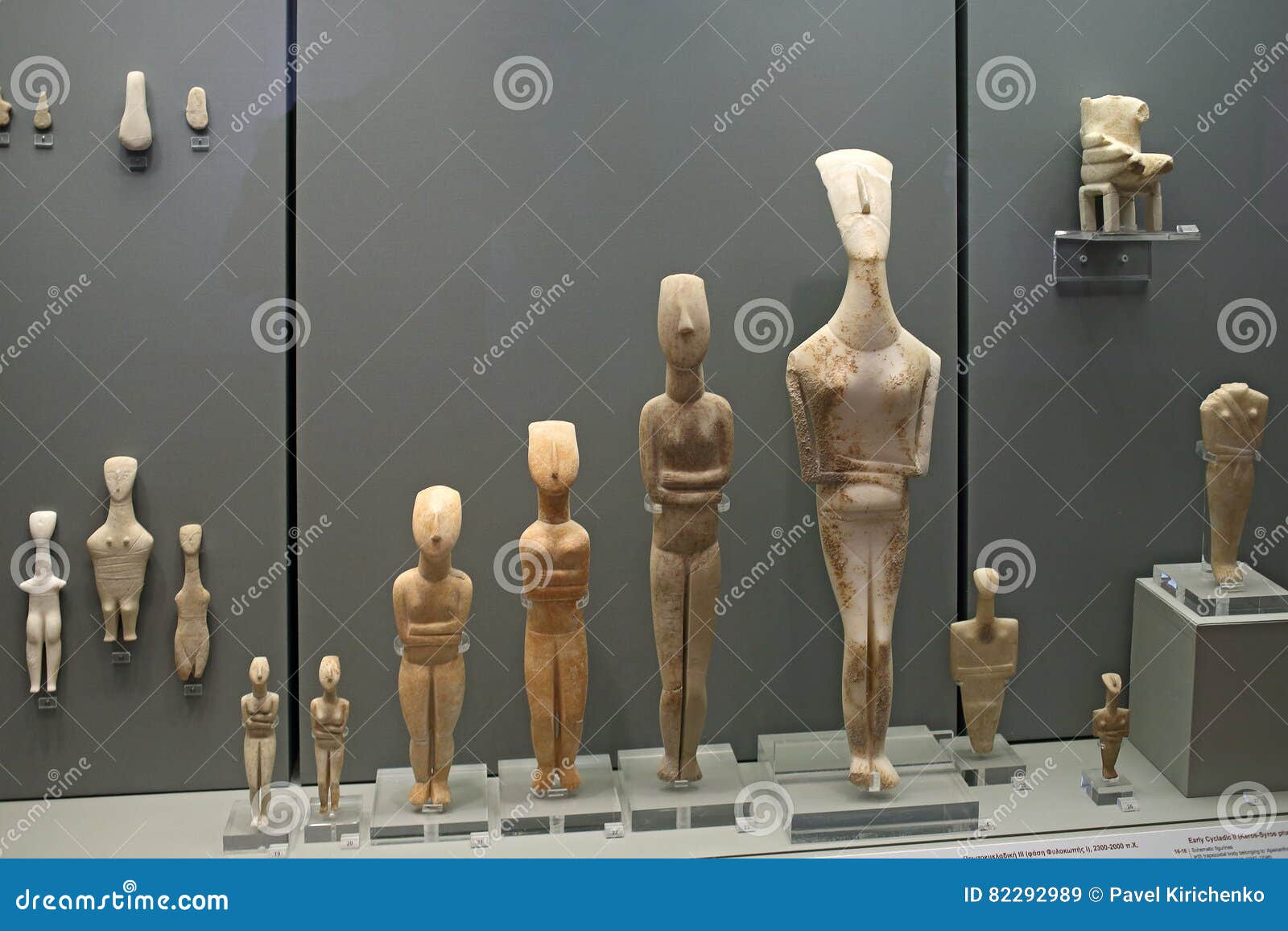 Cycladic Figurines in Museum of Archaeology, Athens Editorial Stock ...