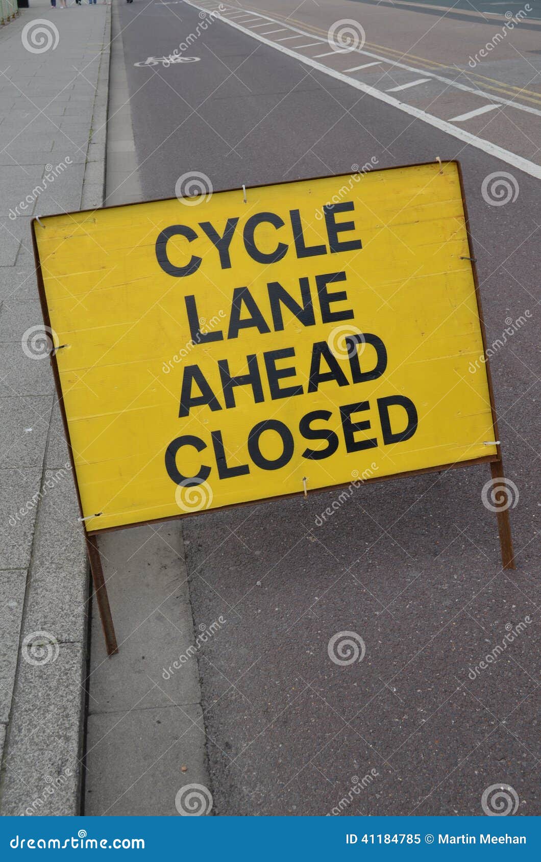 Cycle lane closed sign. stock image. Image of sign, information - 41184785