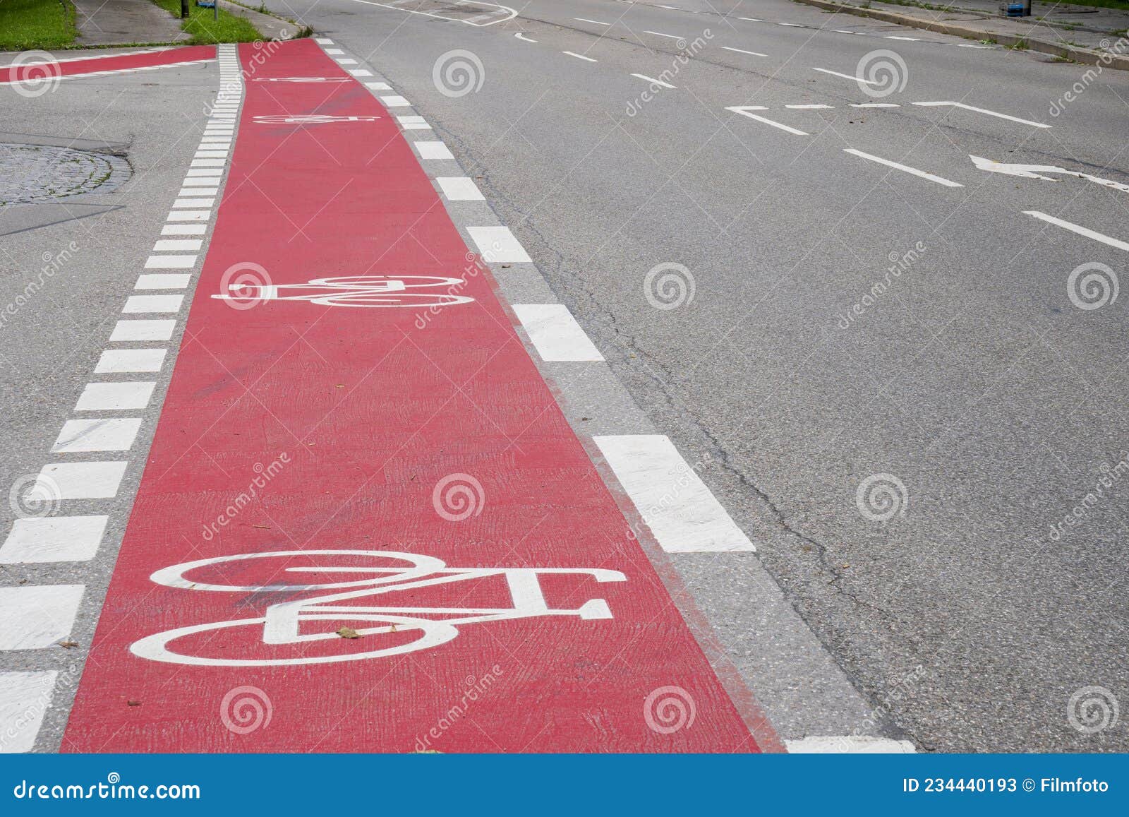 Cycle Path with Red Color on Street Stock Image - Image of lane, line ...