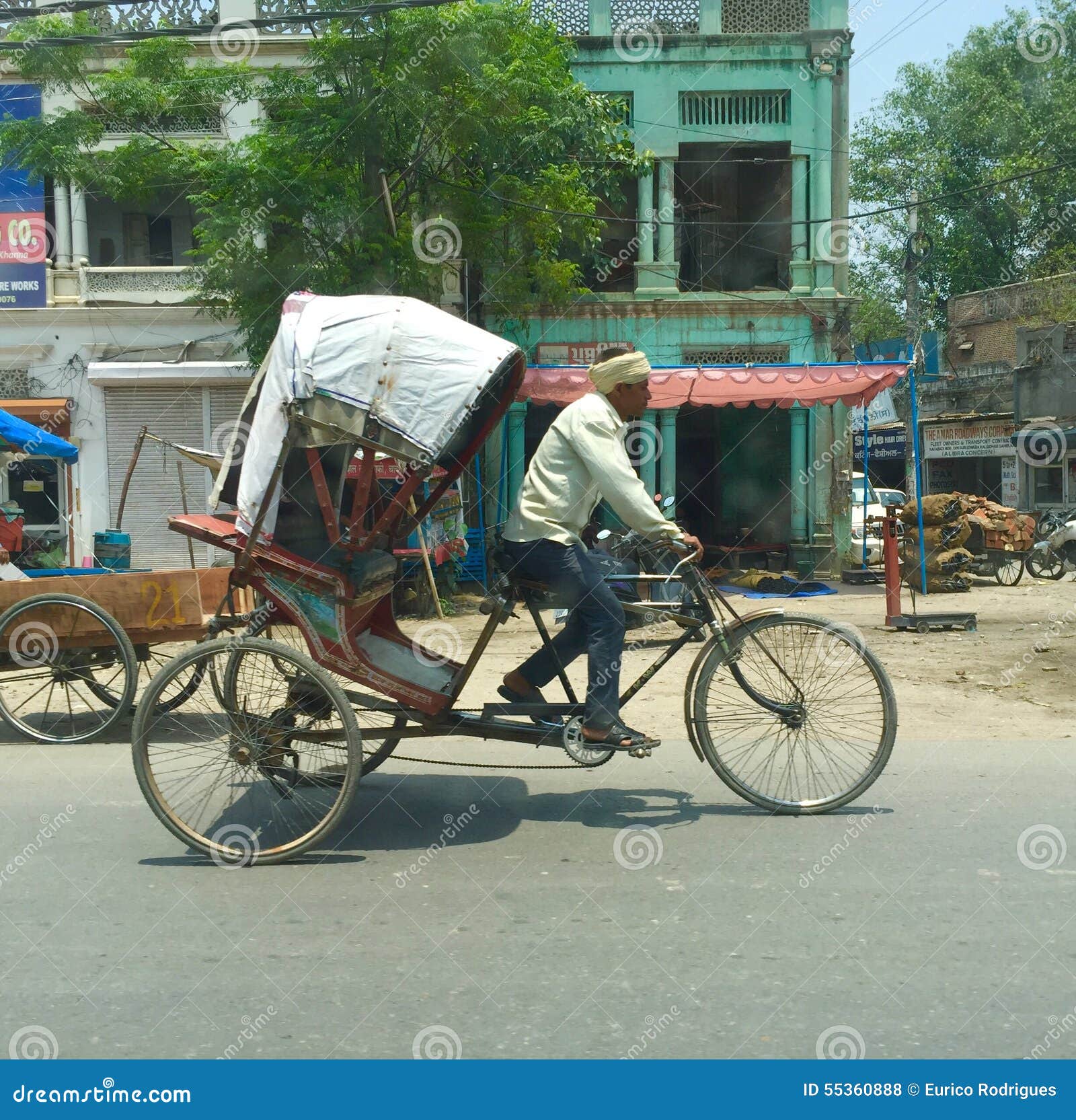 Cycle Rickshaw editorial stock photo. Image of driver - 55360888