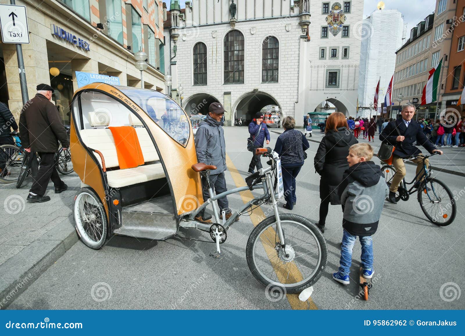 Cycle rickshaw in Munich editorial photography. Image of taxi - 95862962