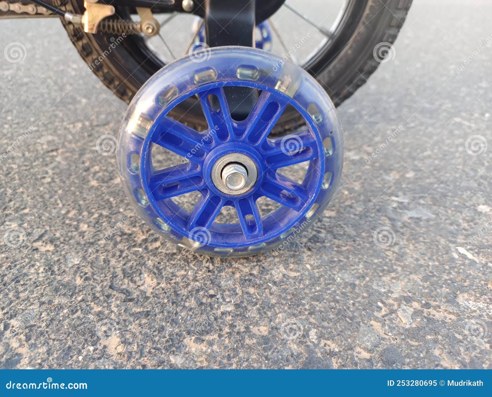 Cycle Small Wheel on the Road Stock Image - Image of bumper, tarmac ...