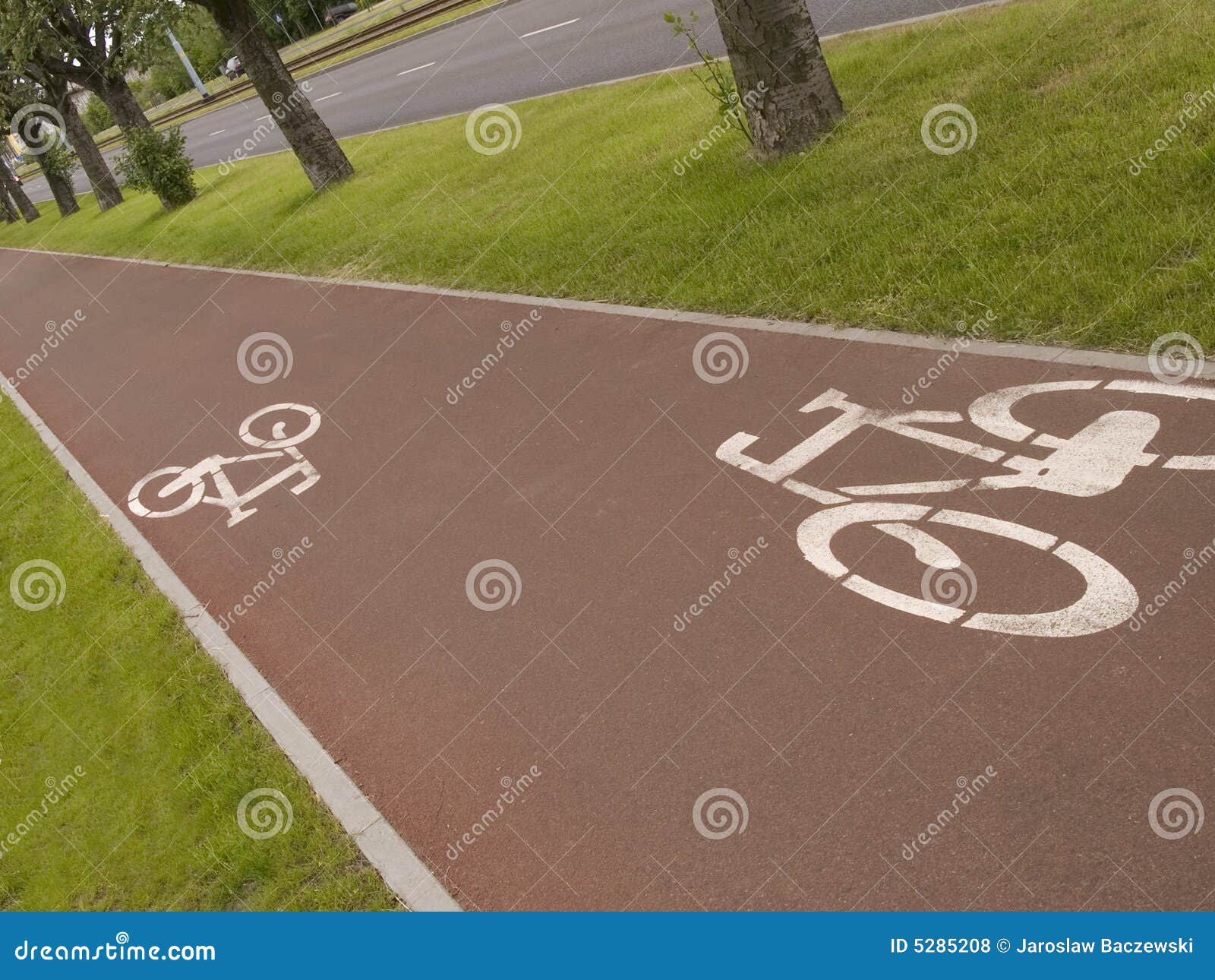 Cycle-Track stock photo. Image of outdoor, gray, grass - 5285208