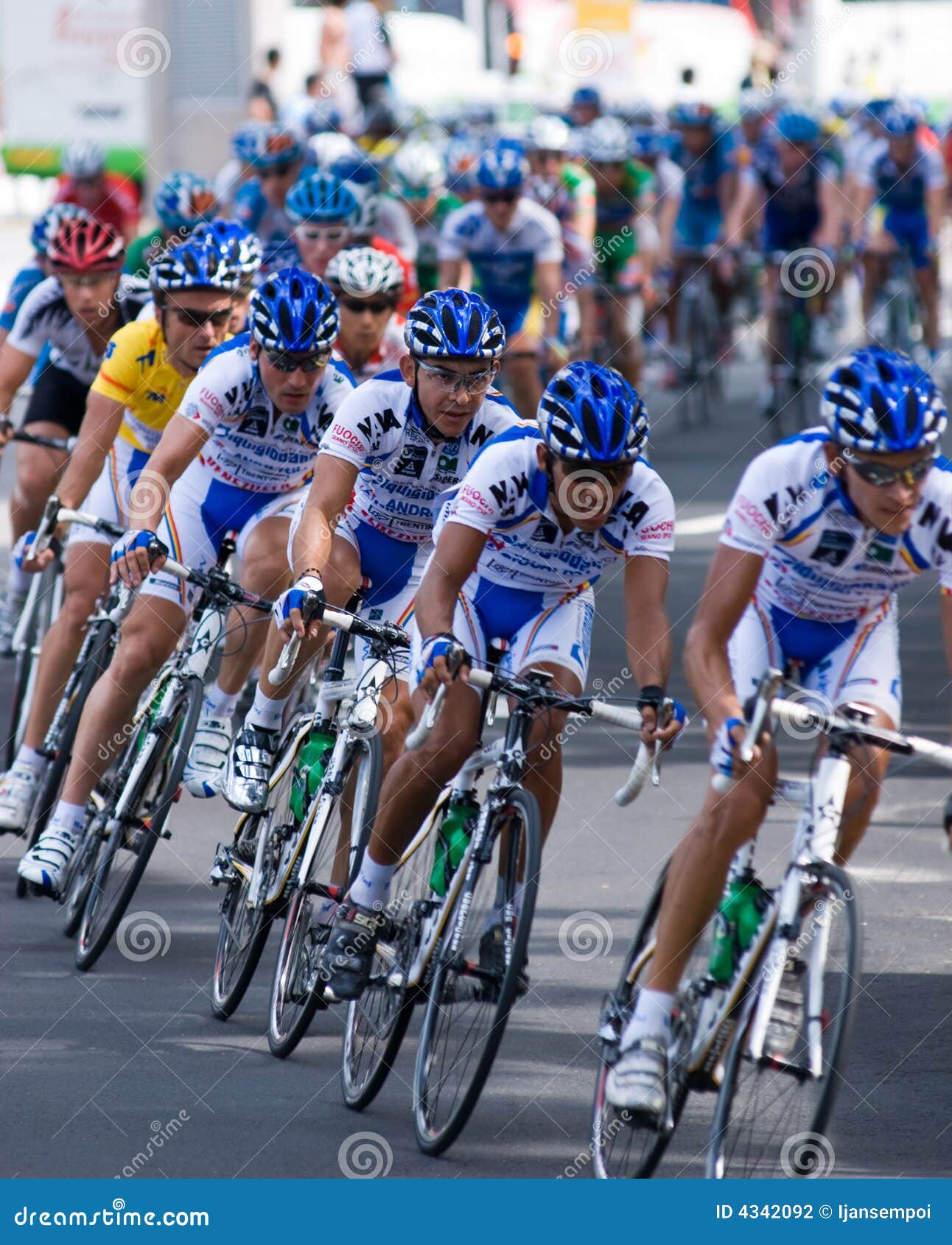 Cycling editorial photography. Image of competition, accelerate - 4342092