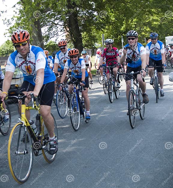 Cycling editorial stock image. Image of cyclist, riding - 5740879