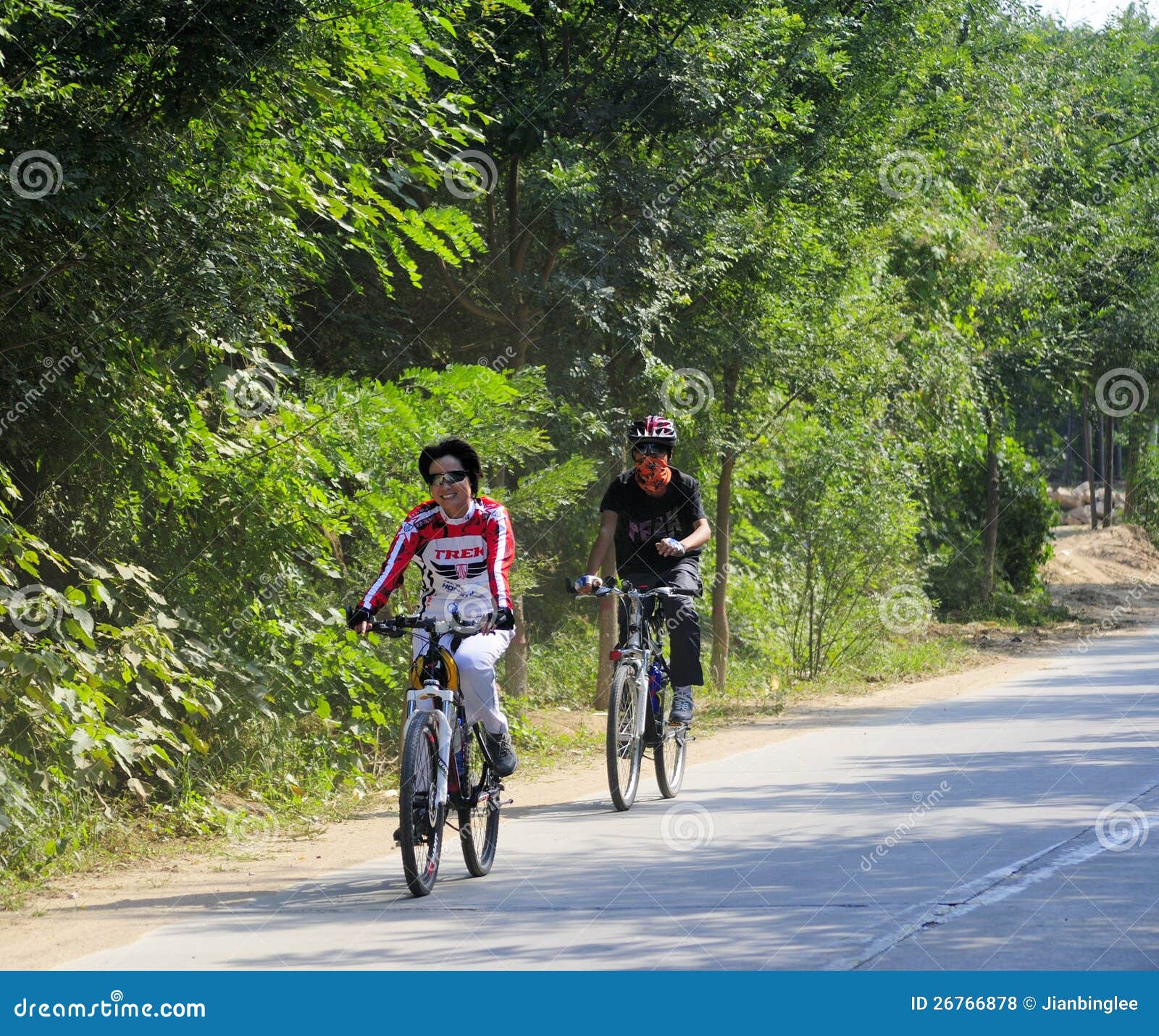 Cycling movement editorial stock photo. Image of cycling - 26766878