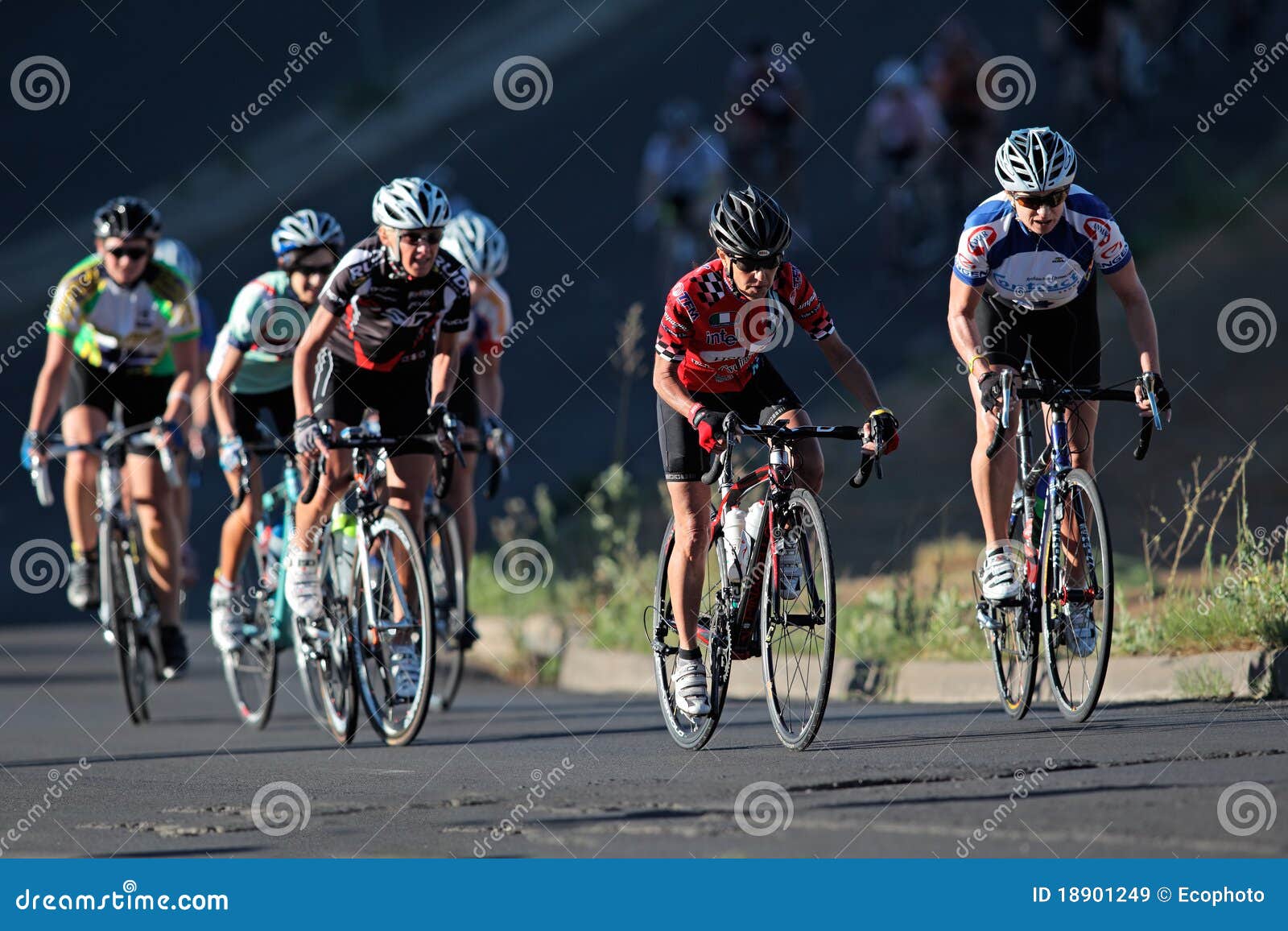Cycling race editorial stock image. Image of speed, professional - 18901249