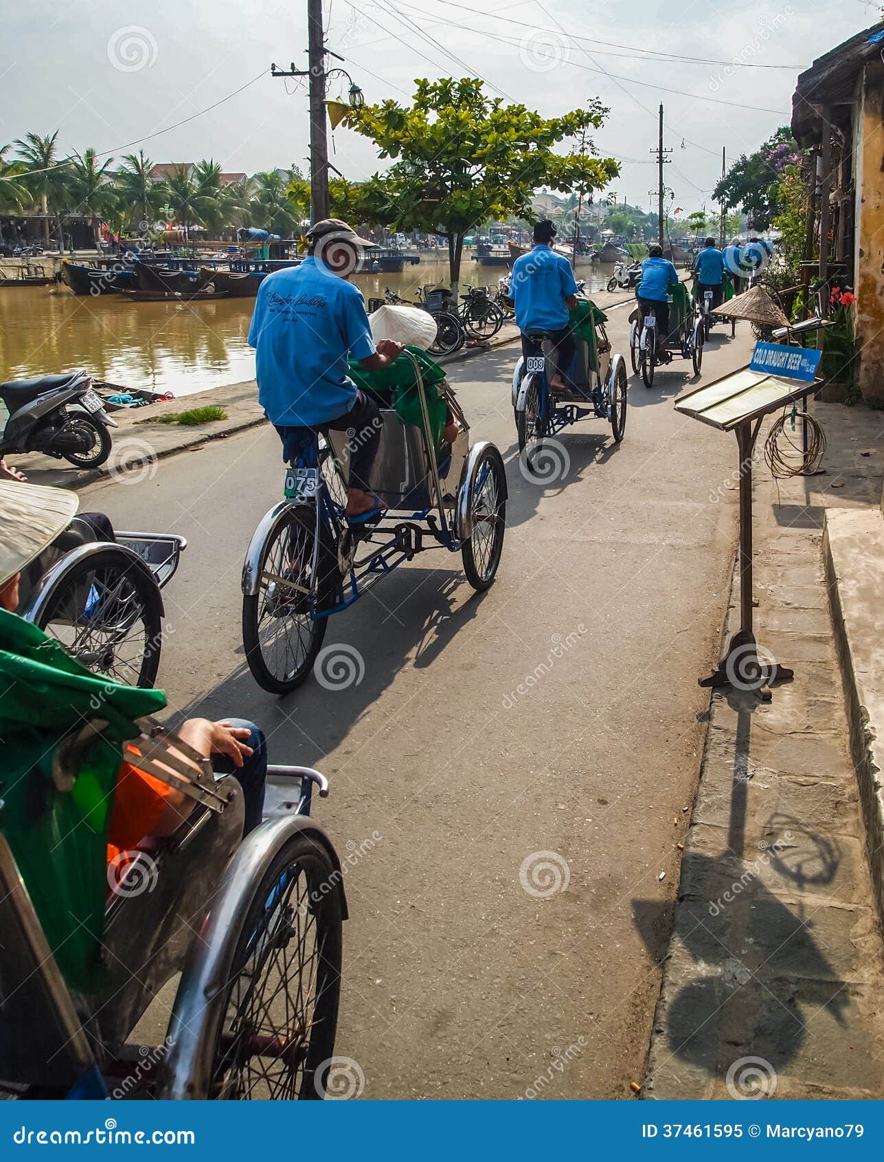 Cyclo Tour of Hoi an Vietnam Editorial Image - Image of driver, tour ...