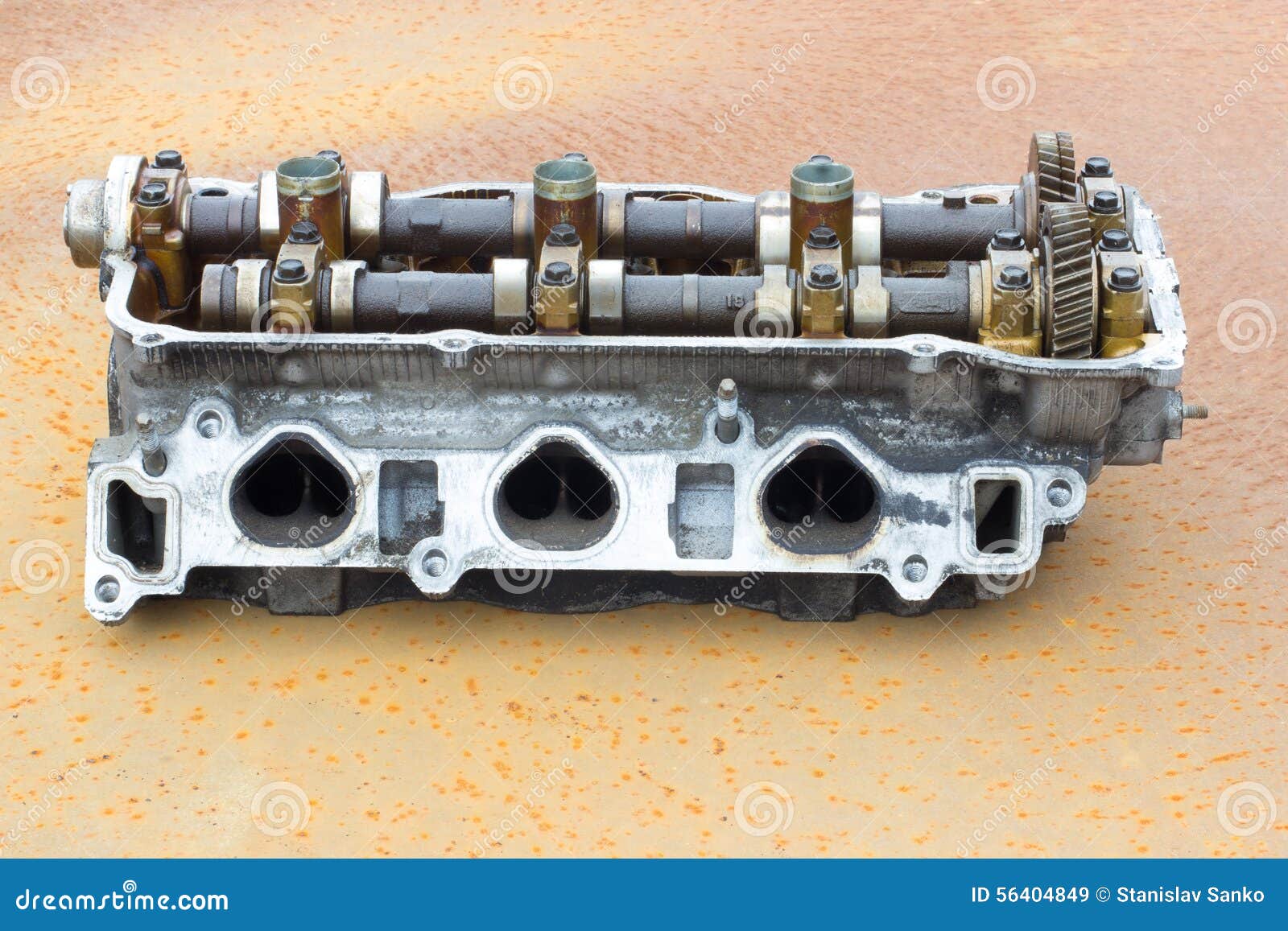 Cylinder head stock image. Image of valve, diesel, transportation ...