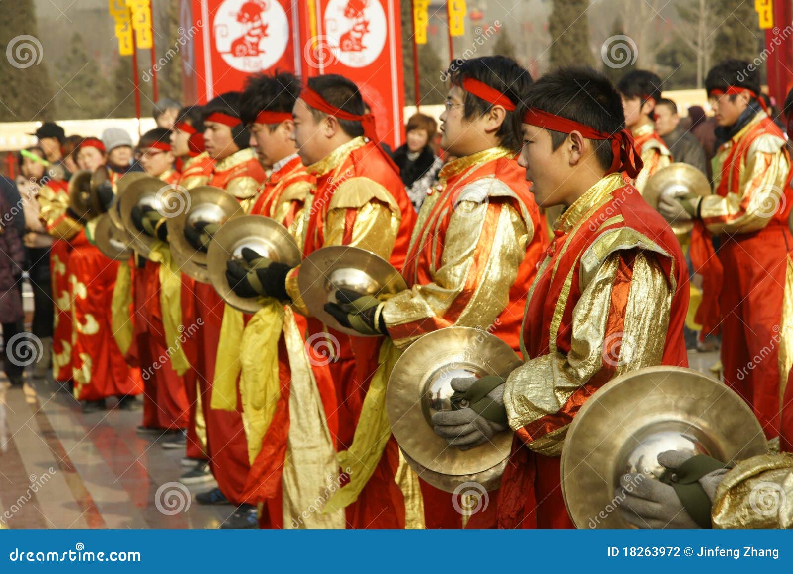 Cymbals team editorial photography. Image of festival - 18263972