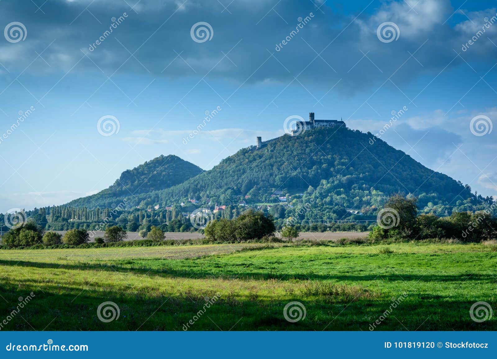 Czech castle Bezdez stock photo. Image of bezdez, famous - 101819120