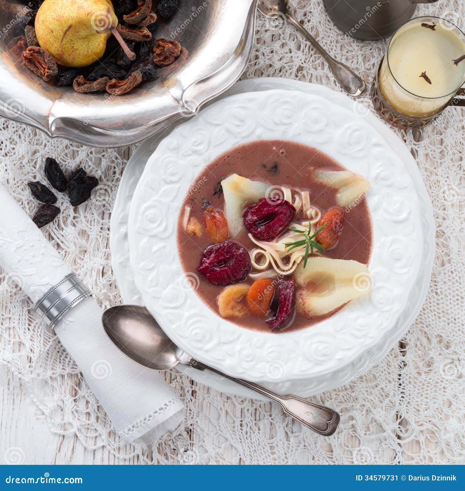 Czernina Ist Eine Polnische Suppe Stockbild - Bild von küche, kartoffel ...