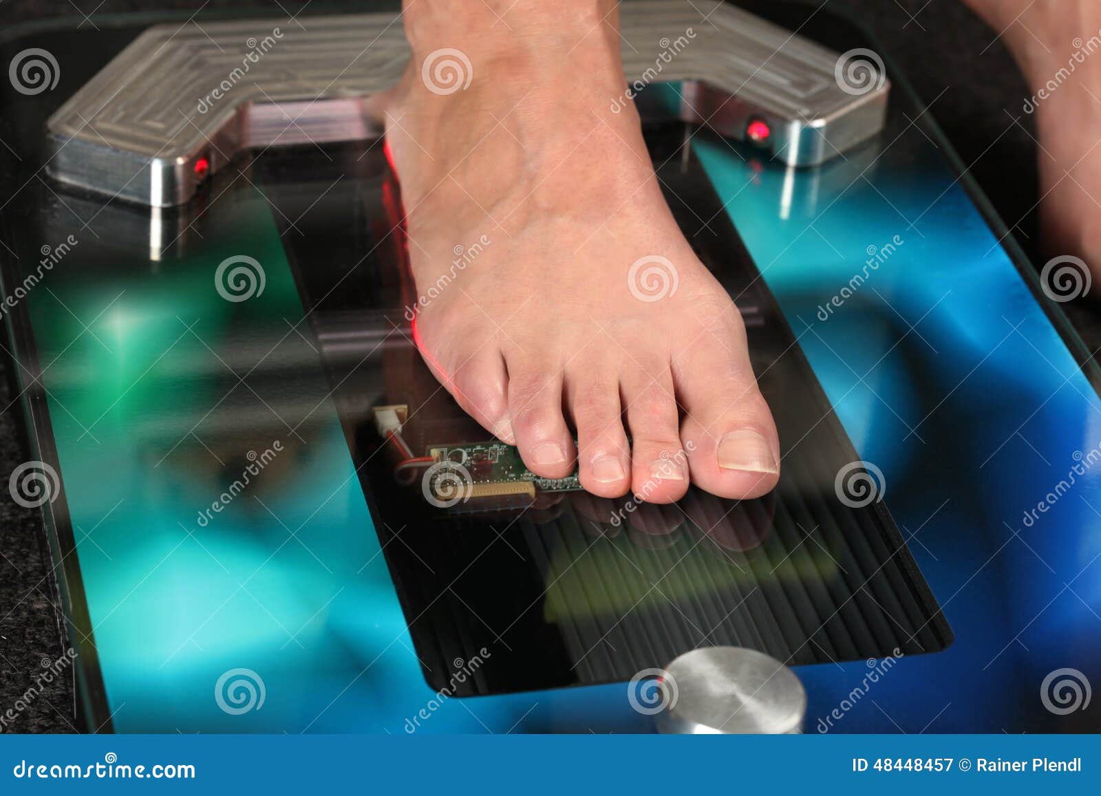 3D foot scanner stock image. Image of orthopaedics, scanner - 48448457