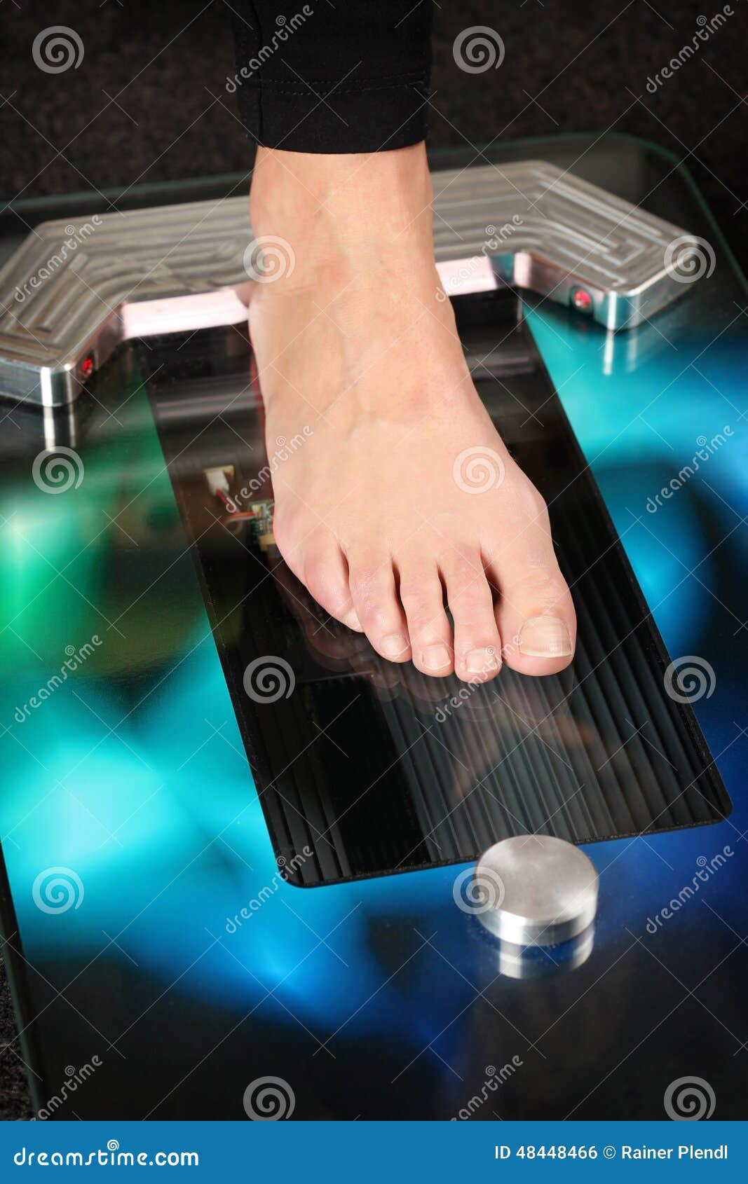 3D foot scanner stock photo. Image of close, orthopedy - 48448466