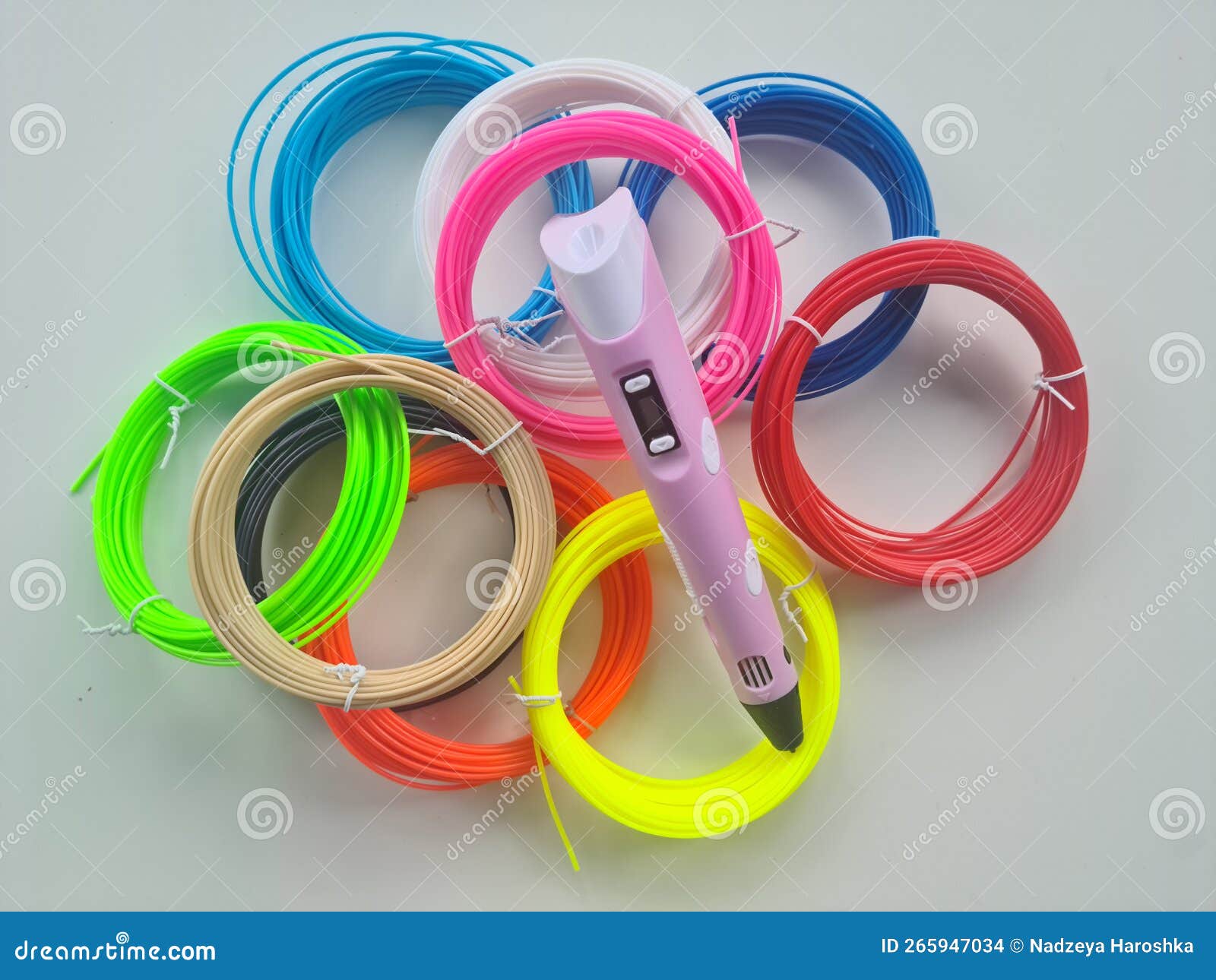 3D Pen and Printing with Colored Plastic Thread Stock Photo - Image of ...