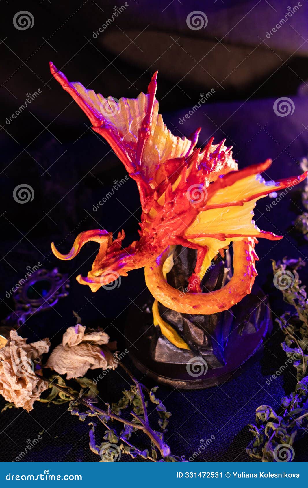 Red Dragon Mini Figure Dnd Fantasy Stock Image - Image of figure, games ...