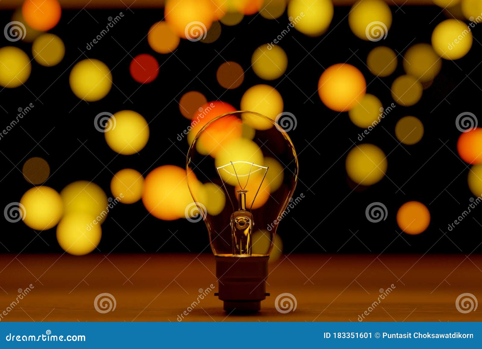 3D Rendering Concept Image with Luminous Realistic Light Bulb Stock ...