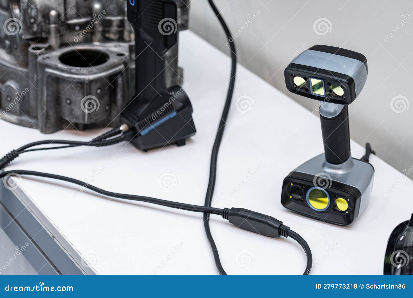 3D Scanner for Reverse Engineering Stock Photo - Image of equipment ...