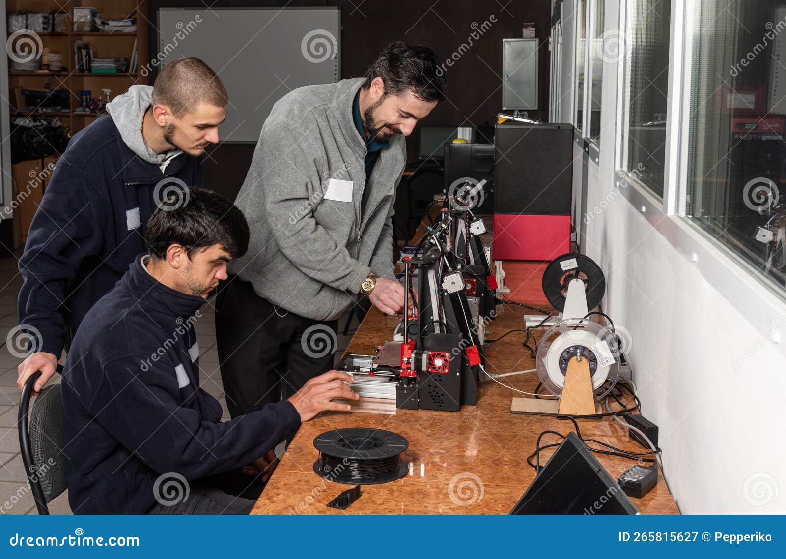 3D Scanning and Printing Training Class Stock Image - Image of ...