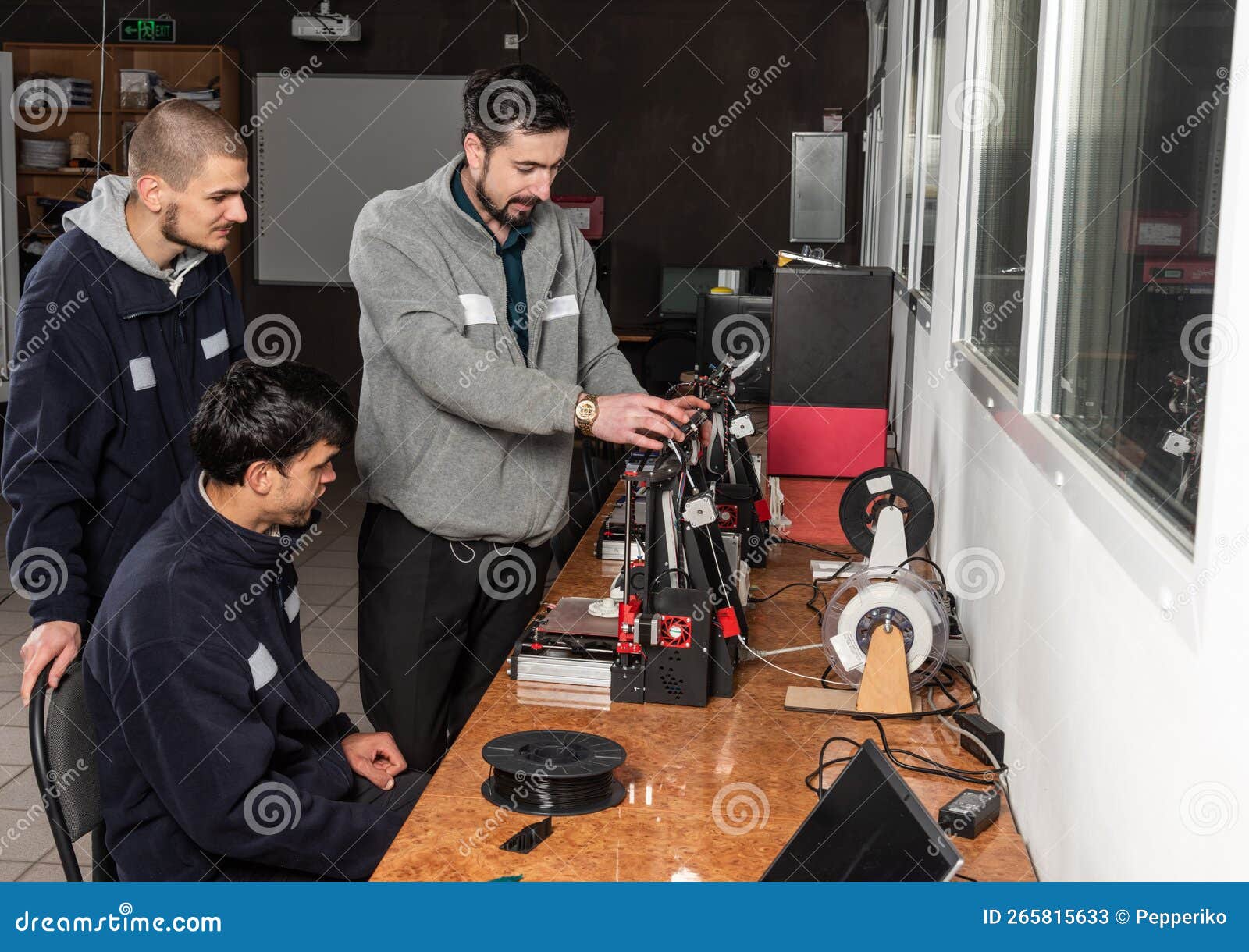 3D Scanning and Printing Training Class Stock Image - Image of ...