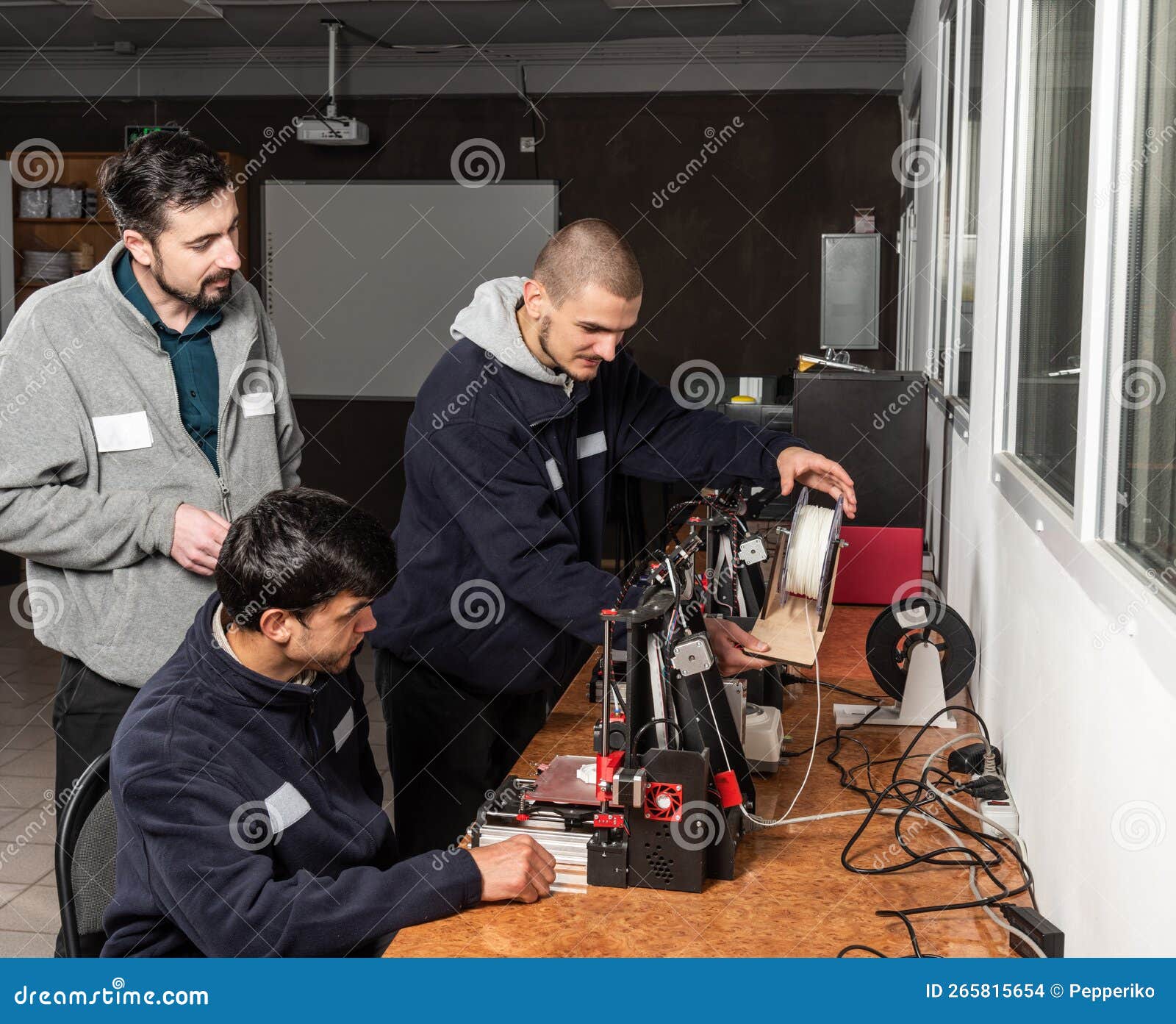 3D Scanning and Printing Training Class Stock Photo - Image of engineer ...