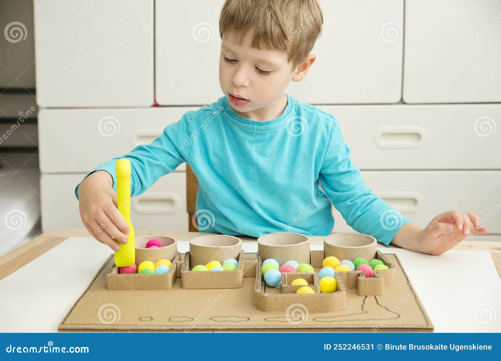 3D Train Board for Active Brain Exercise Game Made from Paper Core ...