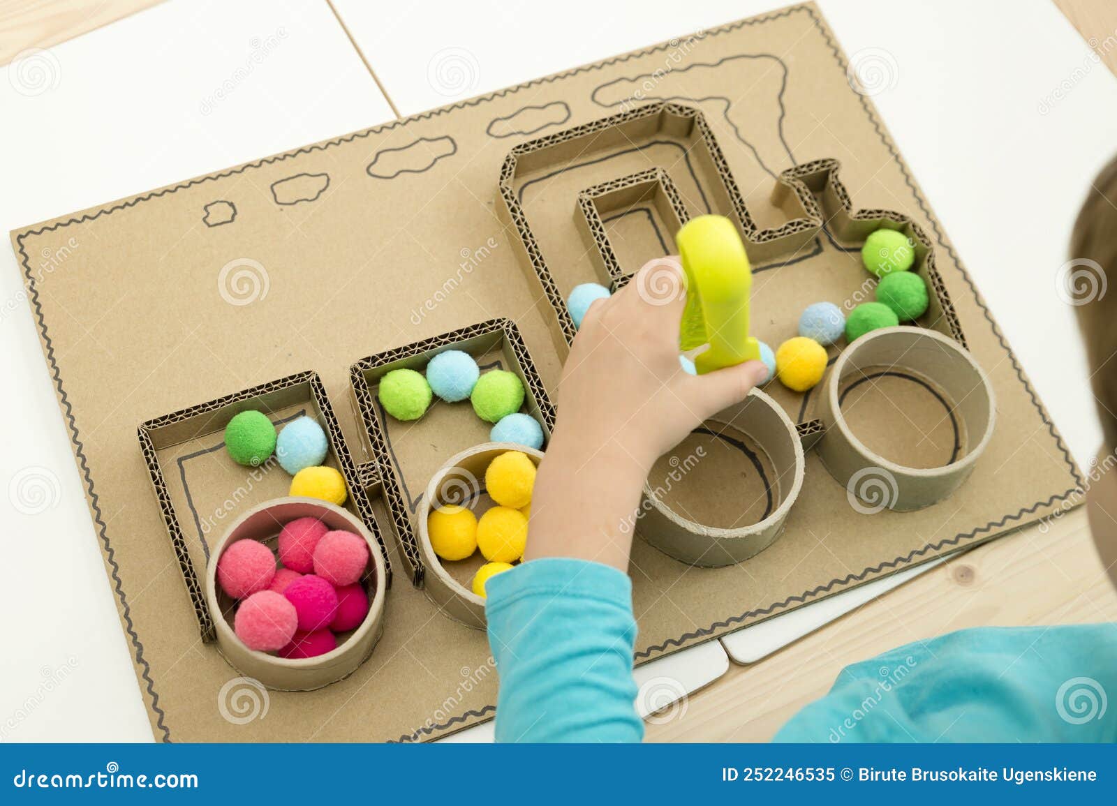 3D Train Board for Active Brain Exercise Game Made from Paper Core ...