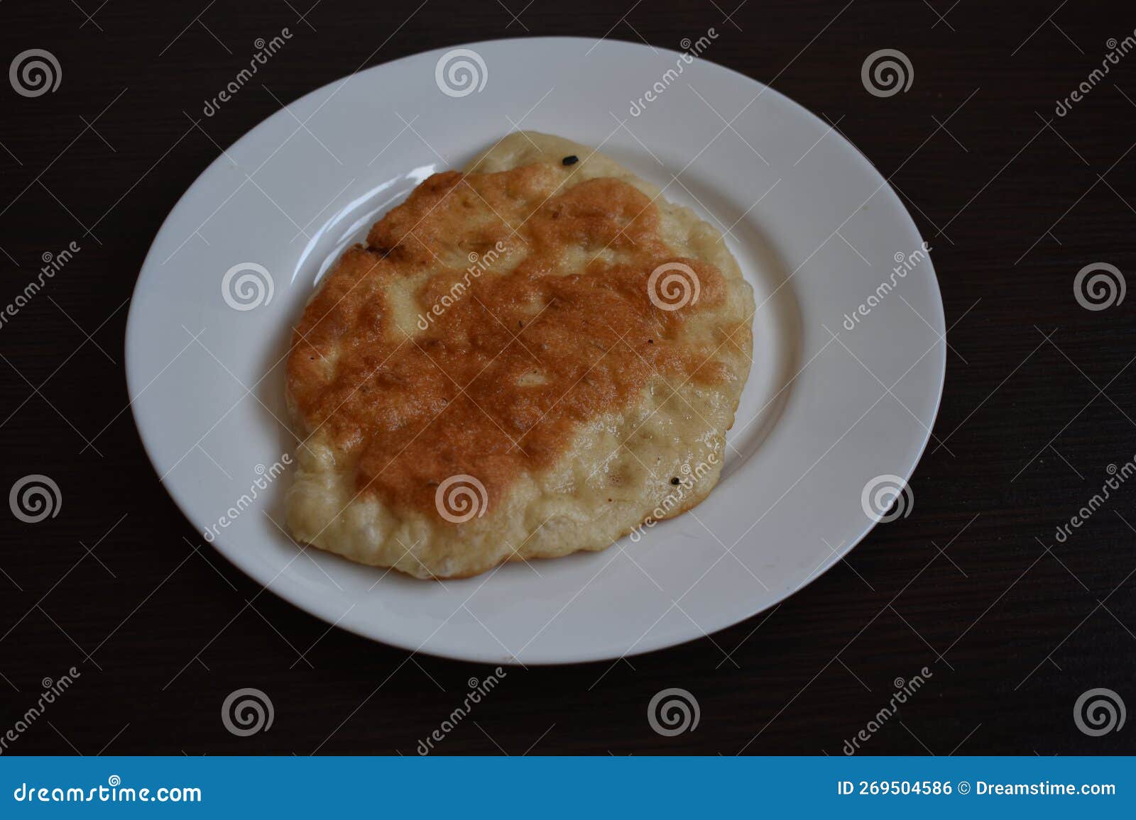 Dabbler stock photo. Image of icing, snack, dessert - 269504586