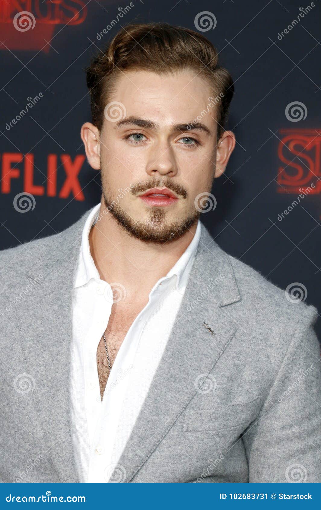 Dacre Montgomery redactionele foto. Image of hollywood - 102683731