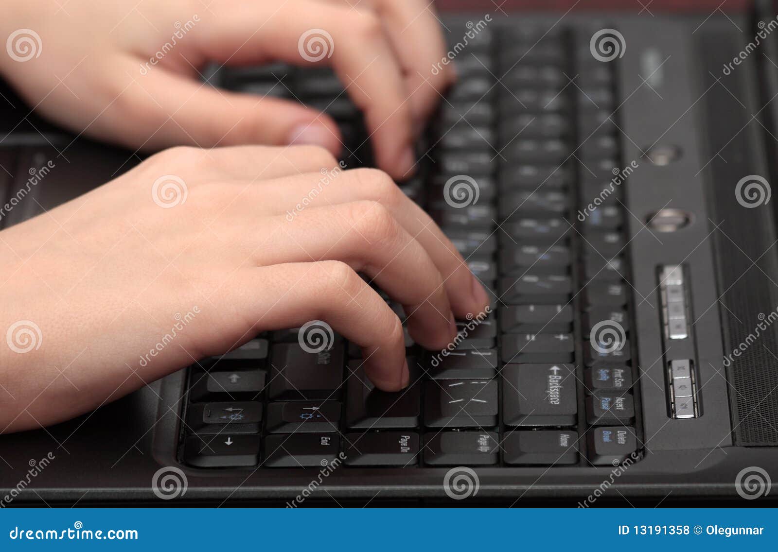 Dactilografia foto de stock. Imagem de tecnologia, funcionamento - 13191358