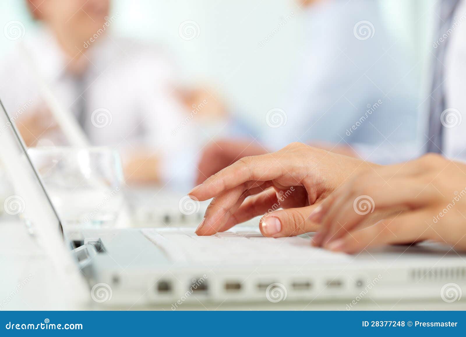 Dactilografia foto de stock. Imagem de dispositivo, tecnologia - 28377248