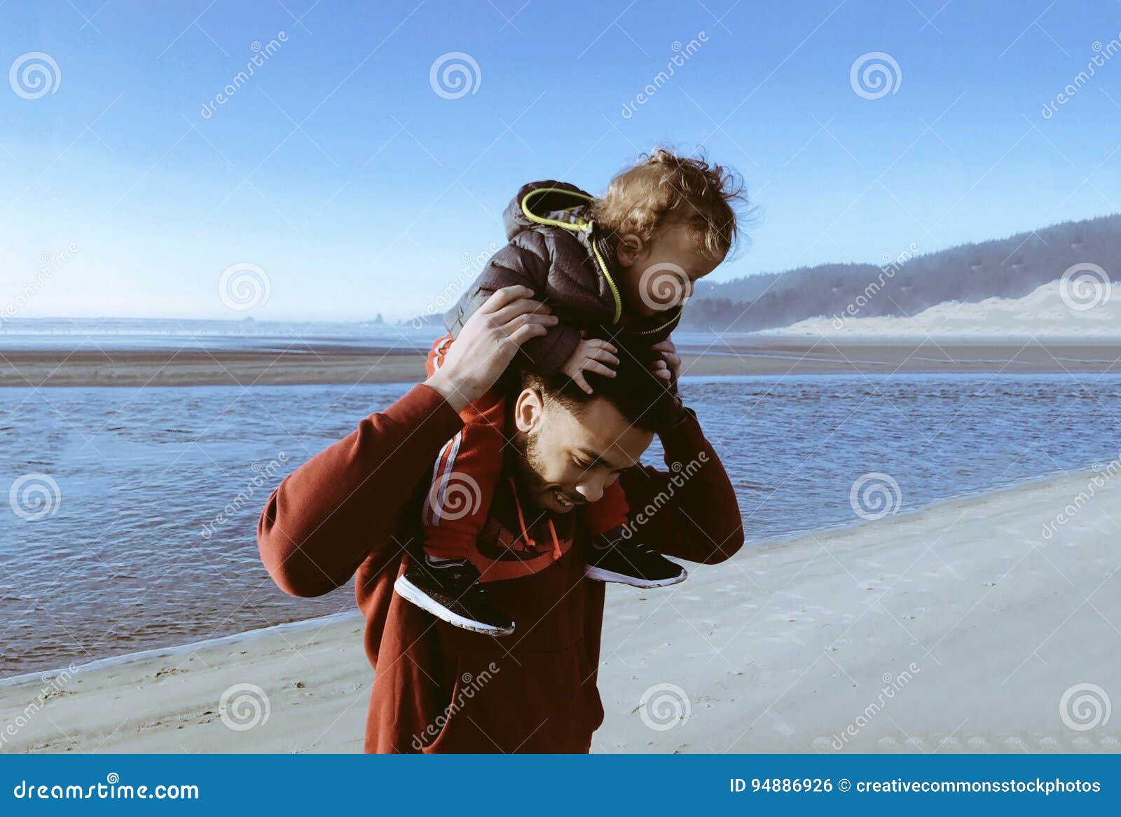 Dad Carrying Son On His Shoulders Picture. Image: 94886926