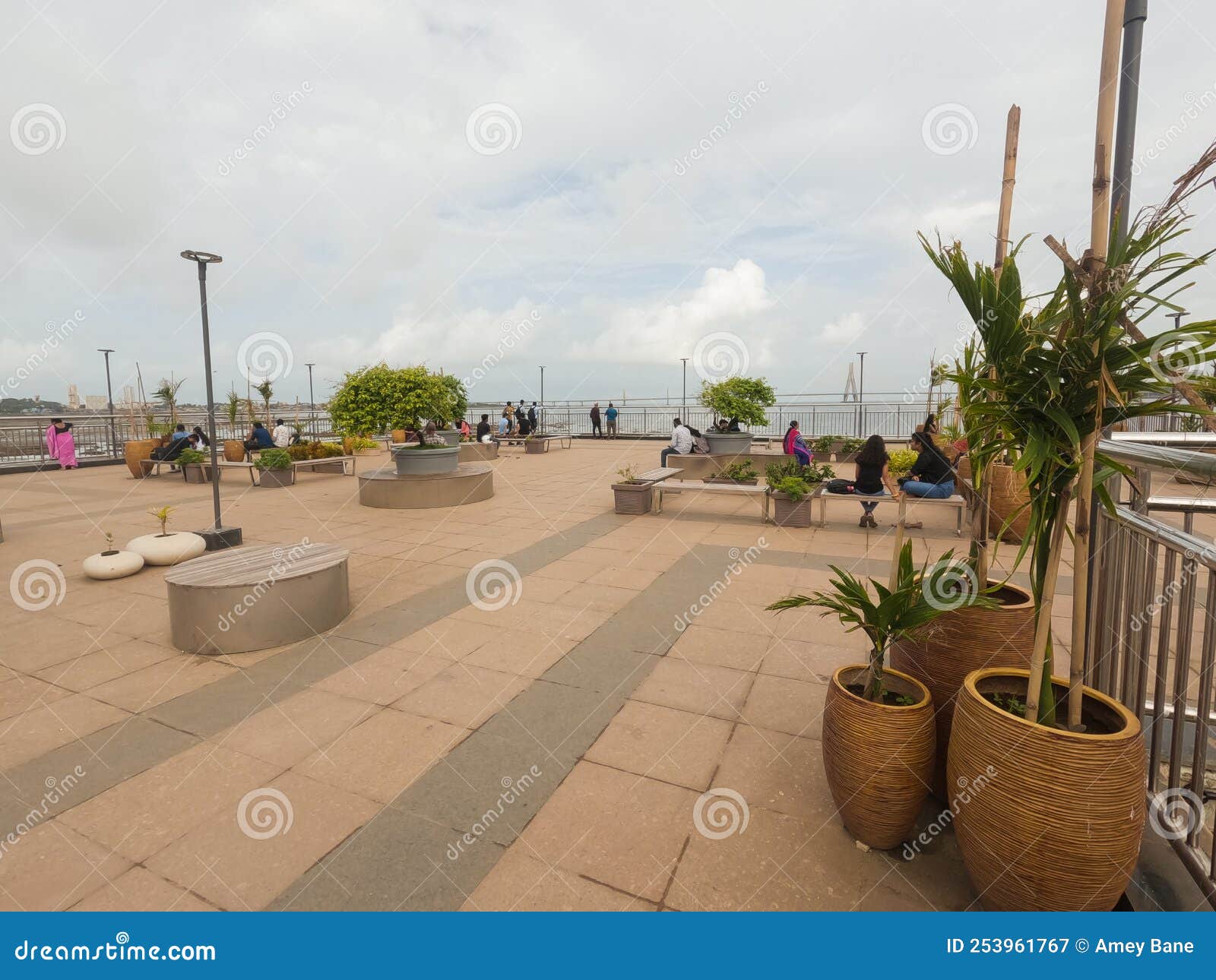 Dadar Chowpatty Beach With The View Of Bandra-Worli Sea Link In Mumbai ...