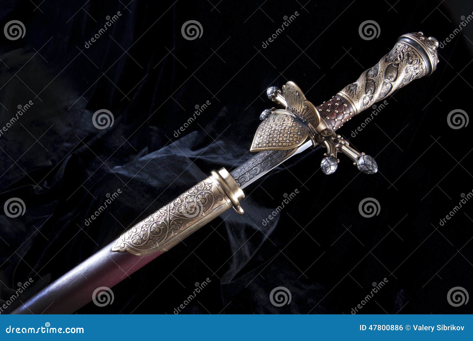 Dagger stock photo. Image of dagger, steel, impact, ancient - 47800886