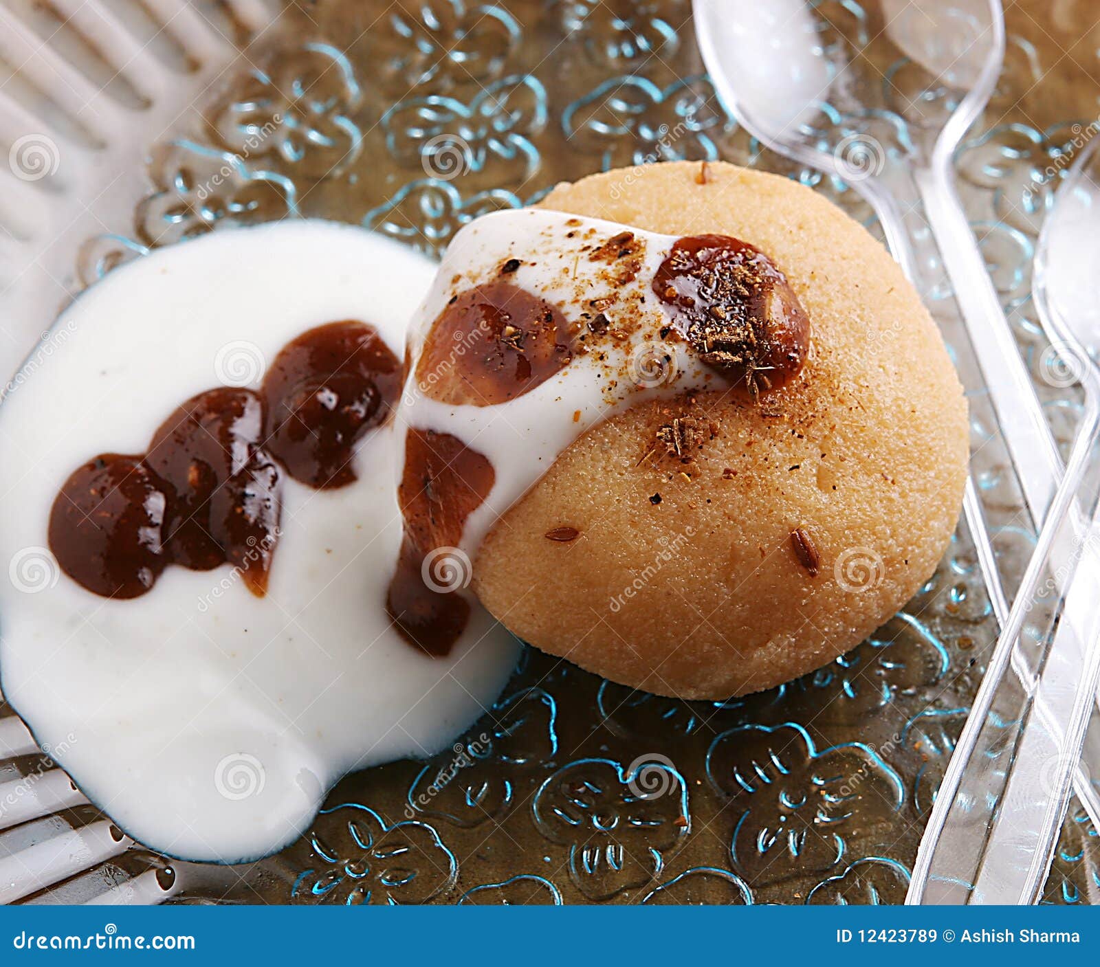 Dahi Bhalla stock image. Image of closeup, tasty, mouth - 12423789