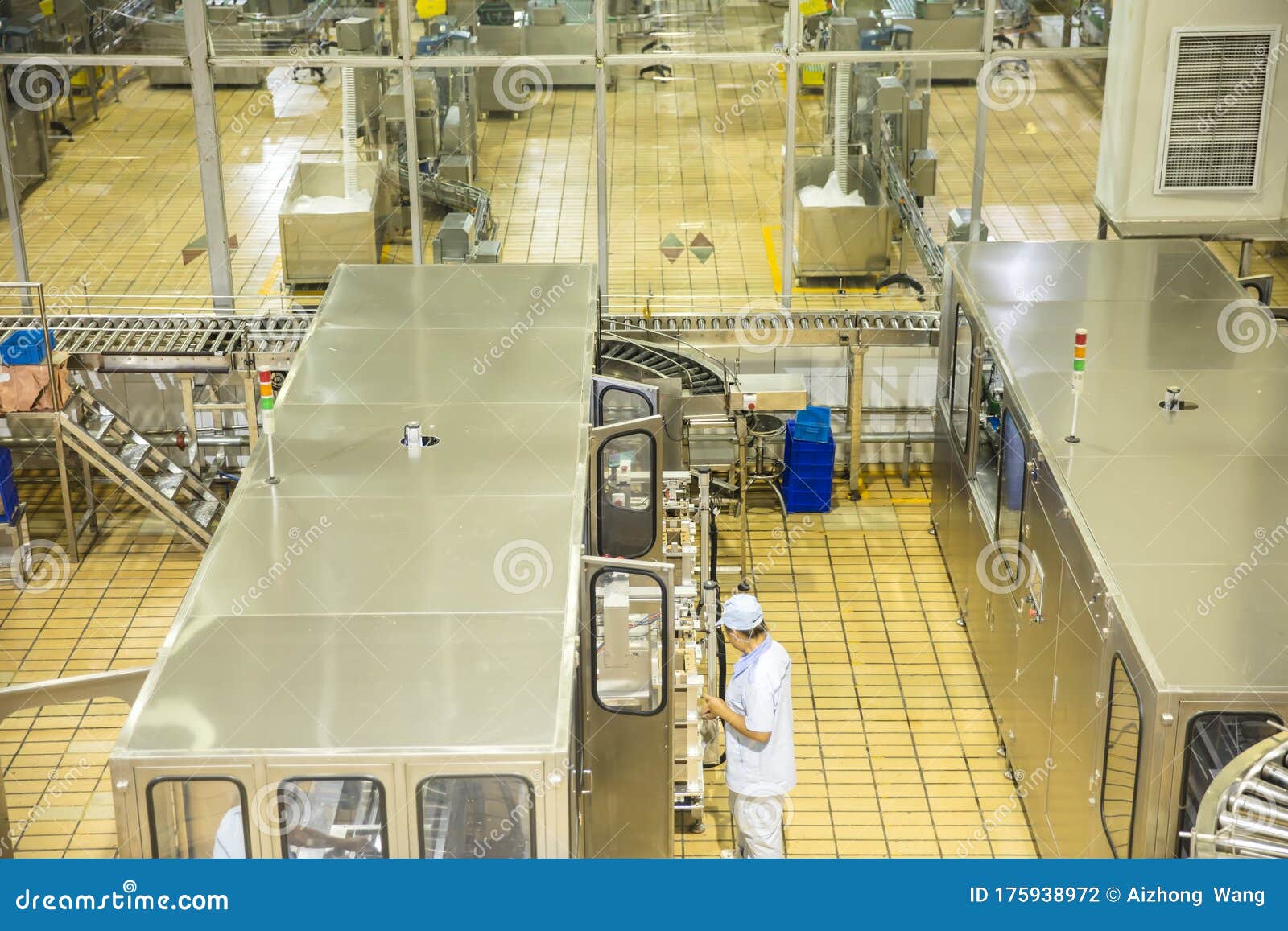 Aseptic Workshop-Pharmaceutical Packaging-Assembly Line Editorial Image ...
