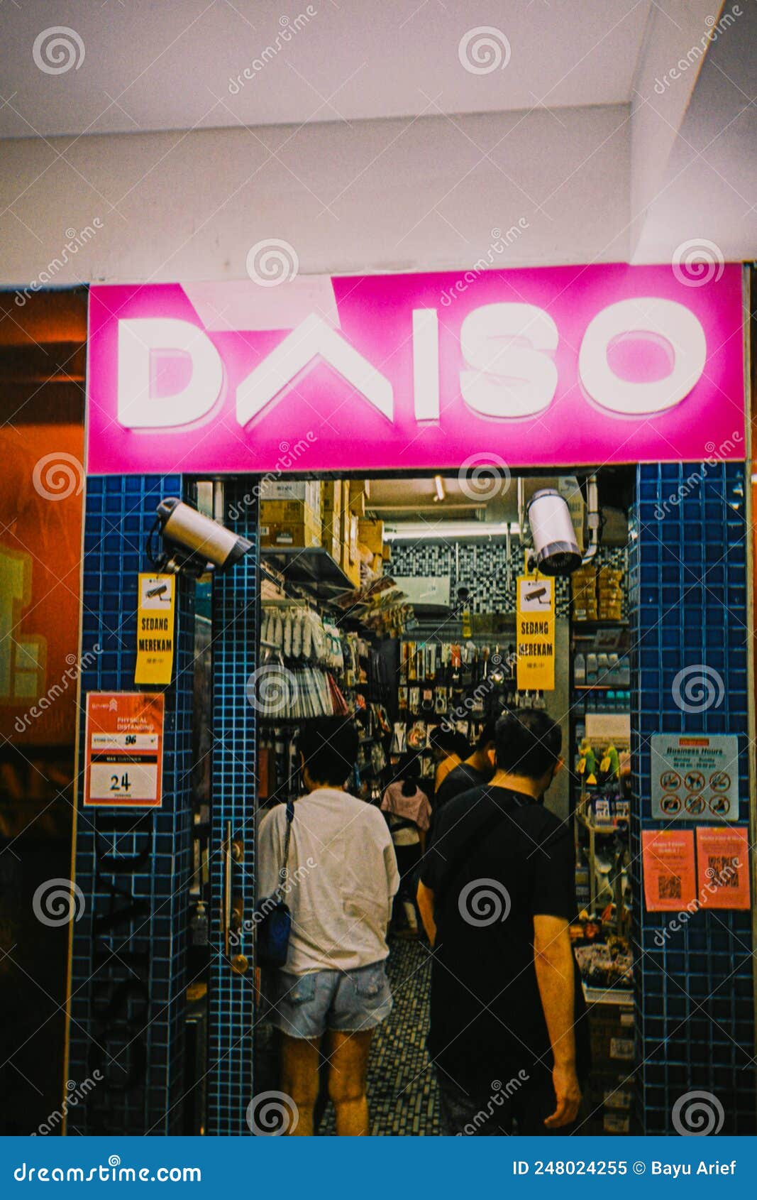 Daiso Department Store Big Signage Editorial Image - Image of shop ...