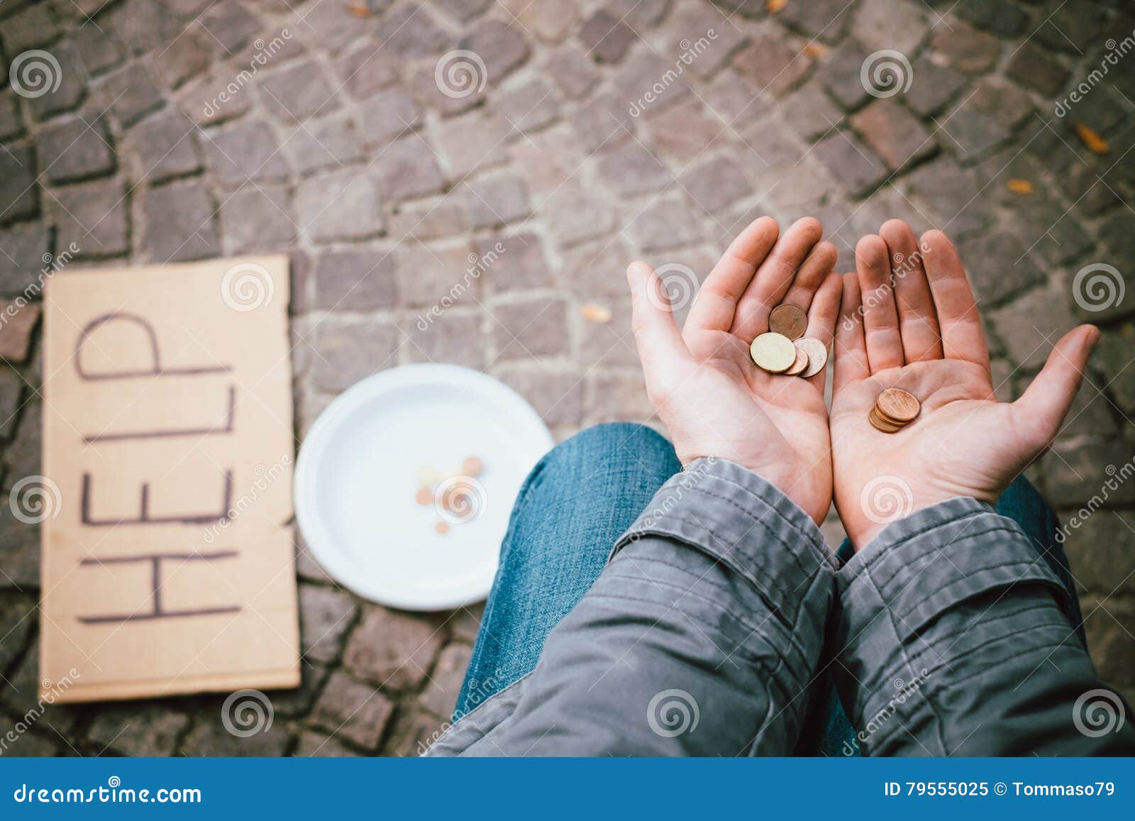 Daklozen Die Geld Bedelen Omdat Armen Stock Afbeelding - Image of ...