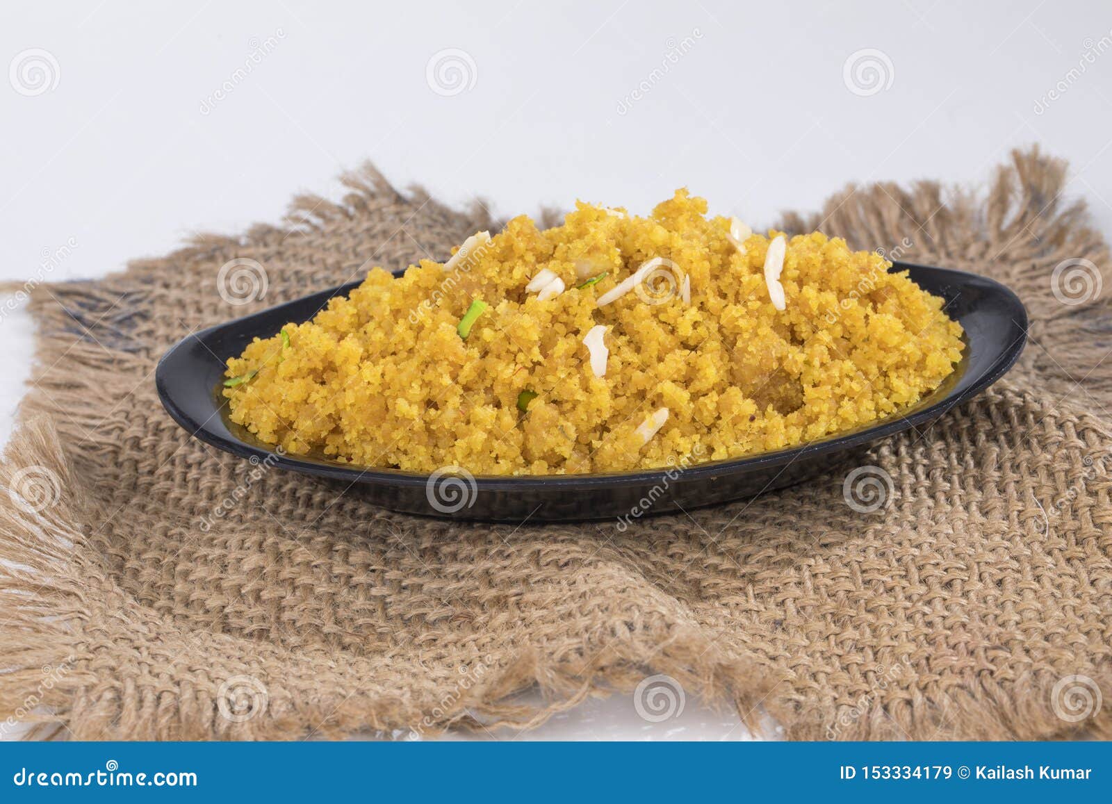 Dal Halwa imagen de archivo. Imagen de frutas, placa - 153334179