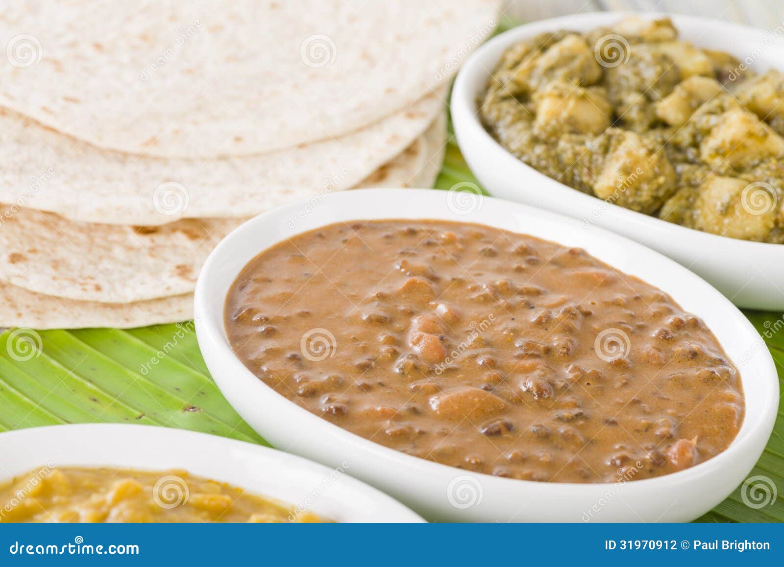 Dal Makhani & Aloo Saag Stock Photo - Image of sauce, pureed: 31970912