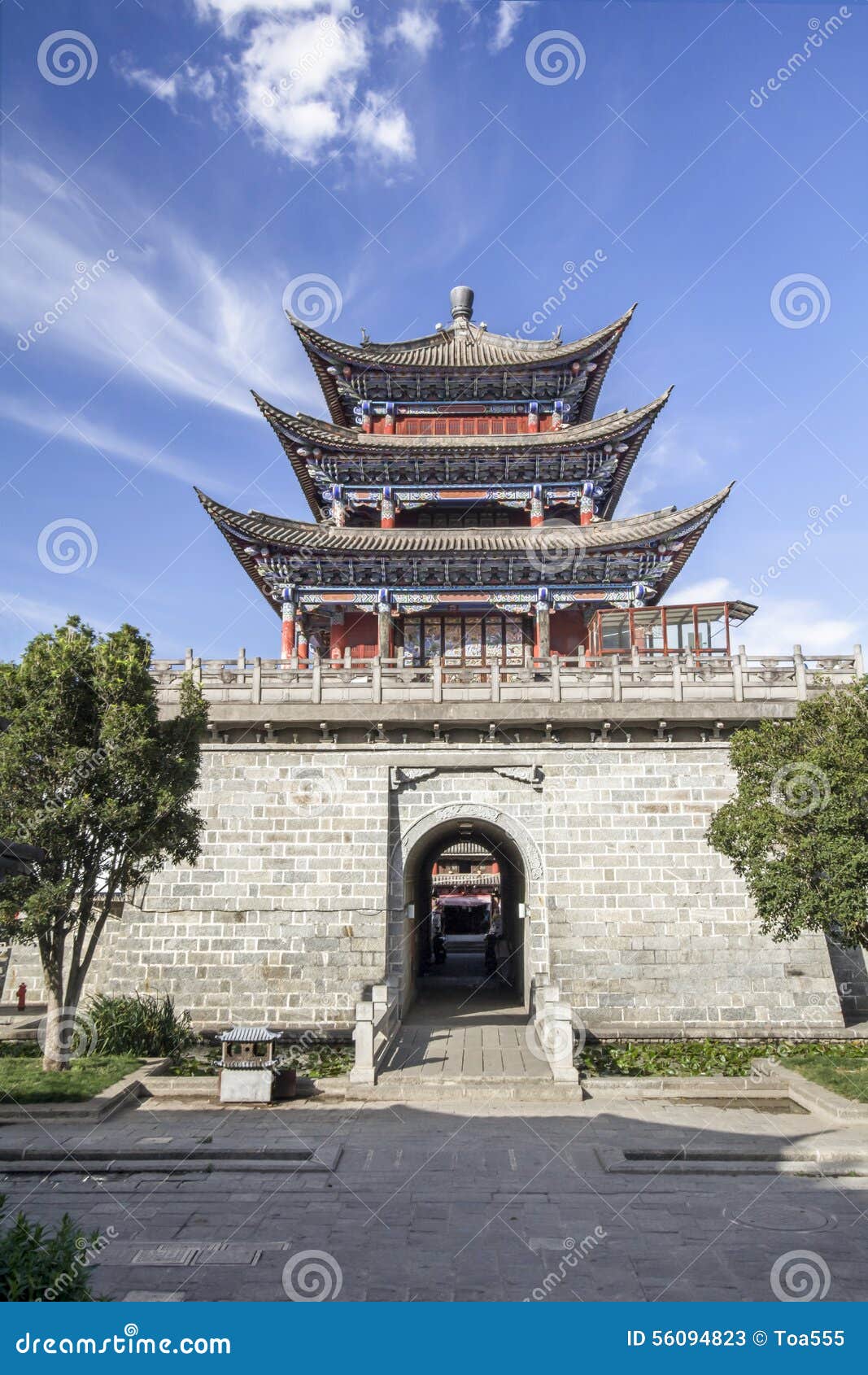 Dali Ancient Gate in Old Town , Yunnan, China Stock Image - Image of ...