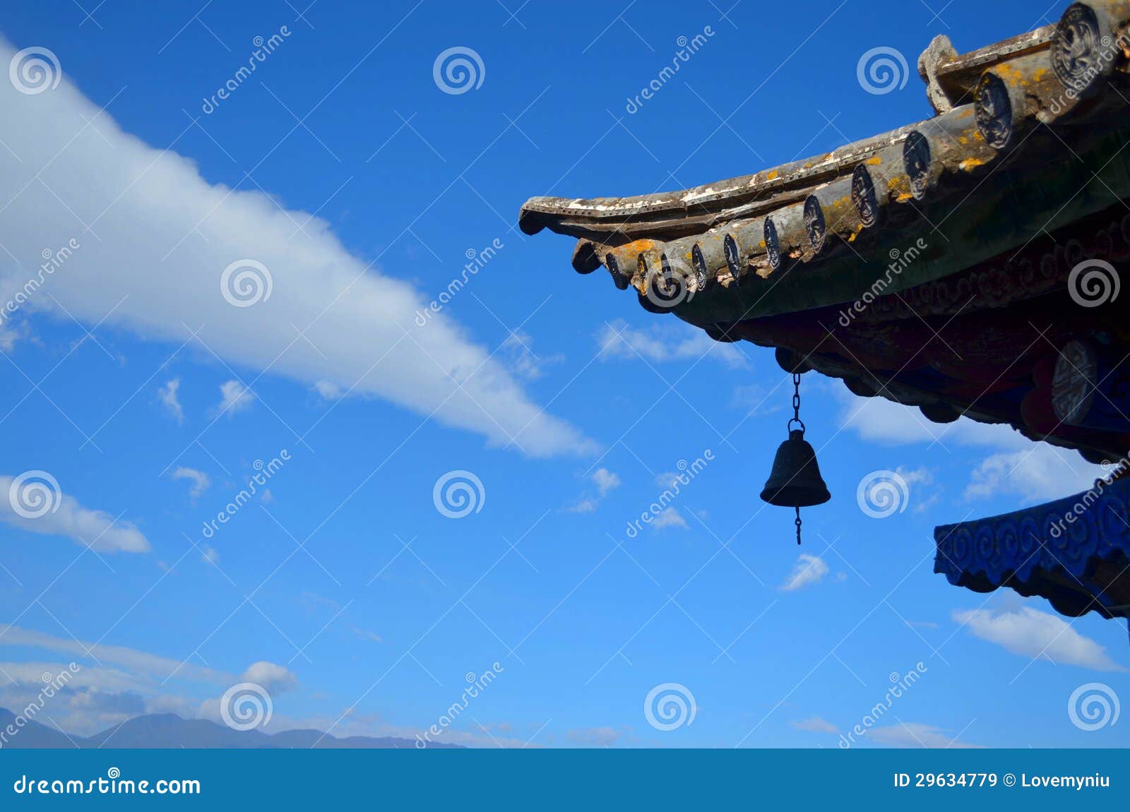 Dali Erhai Lake Temples Cornices Stock Image - Image of clouds, dali ...