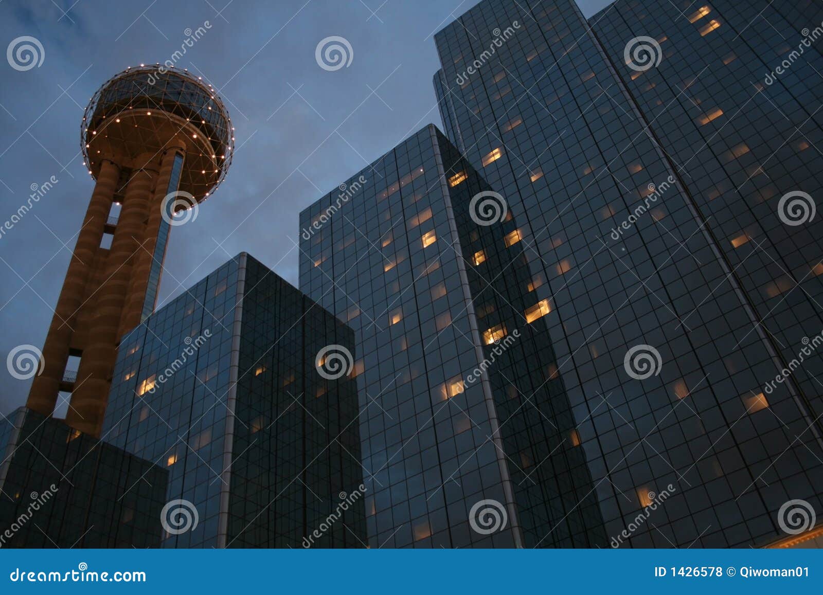 Dallas: Reunion Tower at Night Stock Photo - Image of travel, night ...