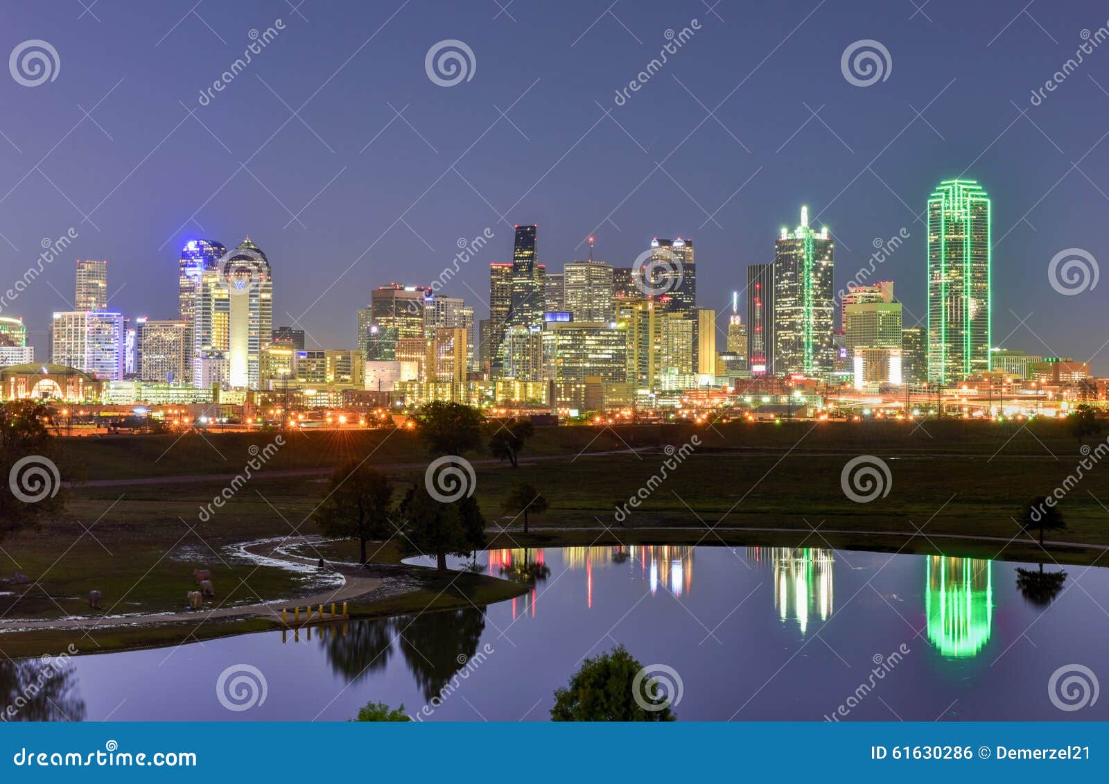 Dallas Skyline at Night editorial photo. Image of america - 61630286